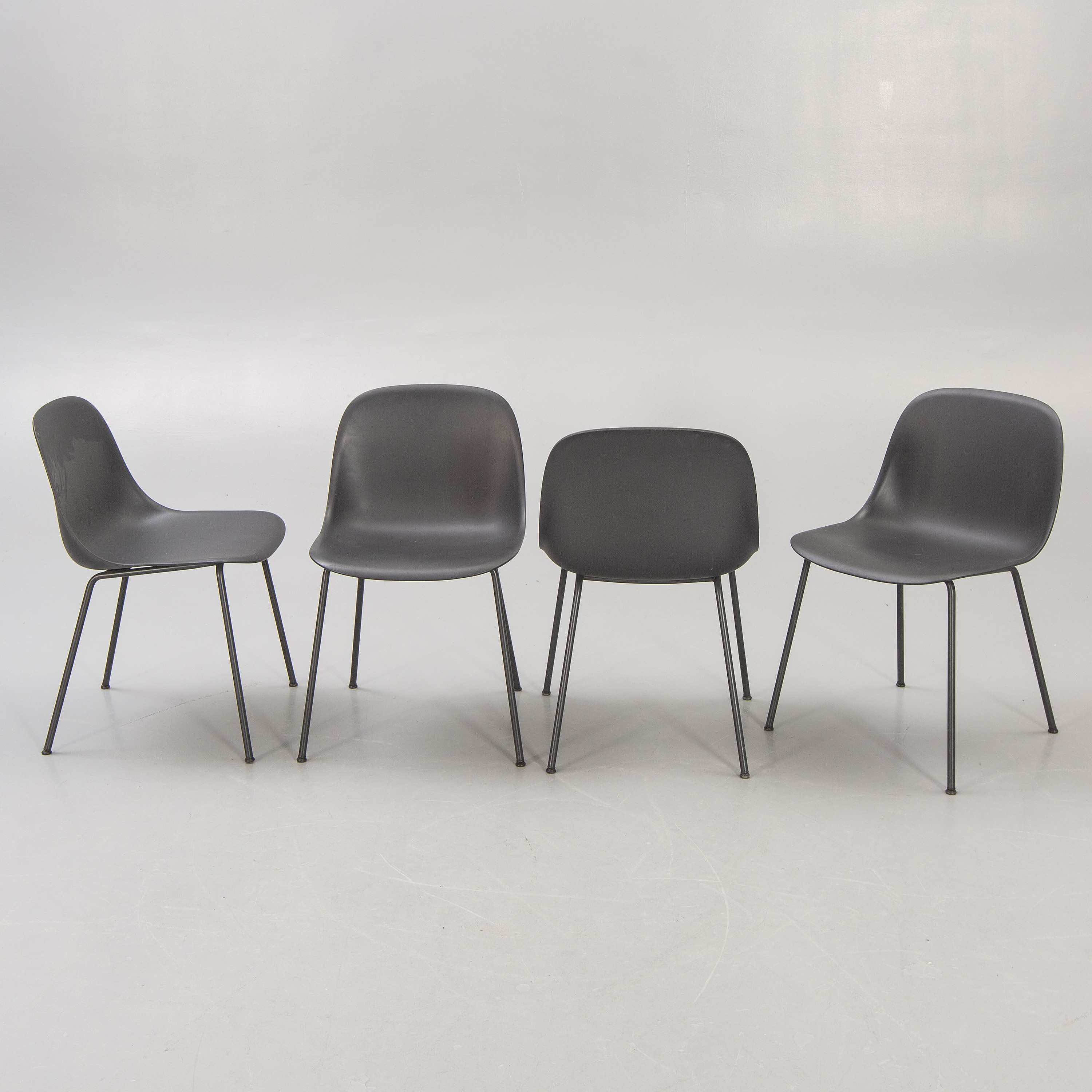 Iskos-Berlin, stolar 8 st för Muuto 2000-tal. - Bukowskis