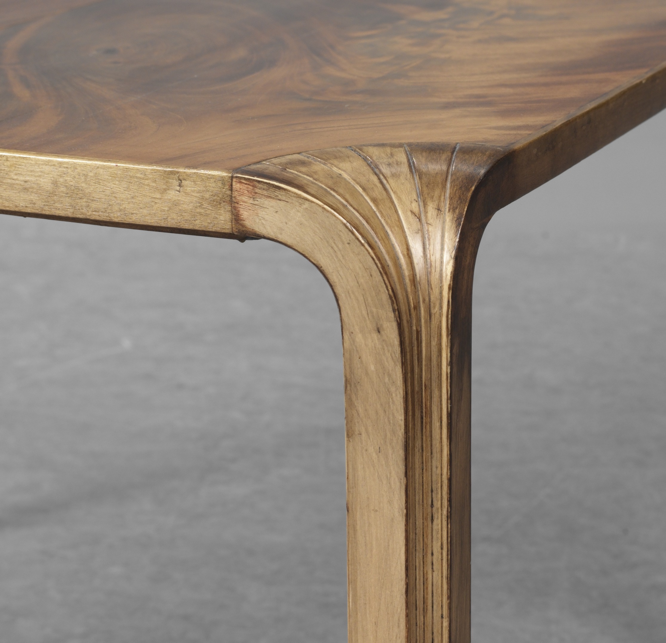 ALVAR AALTO, soffbord "Fan-leg table", Artek, Finland. - Bukowskis