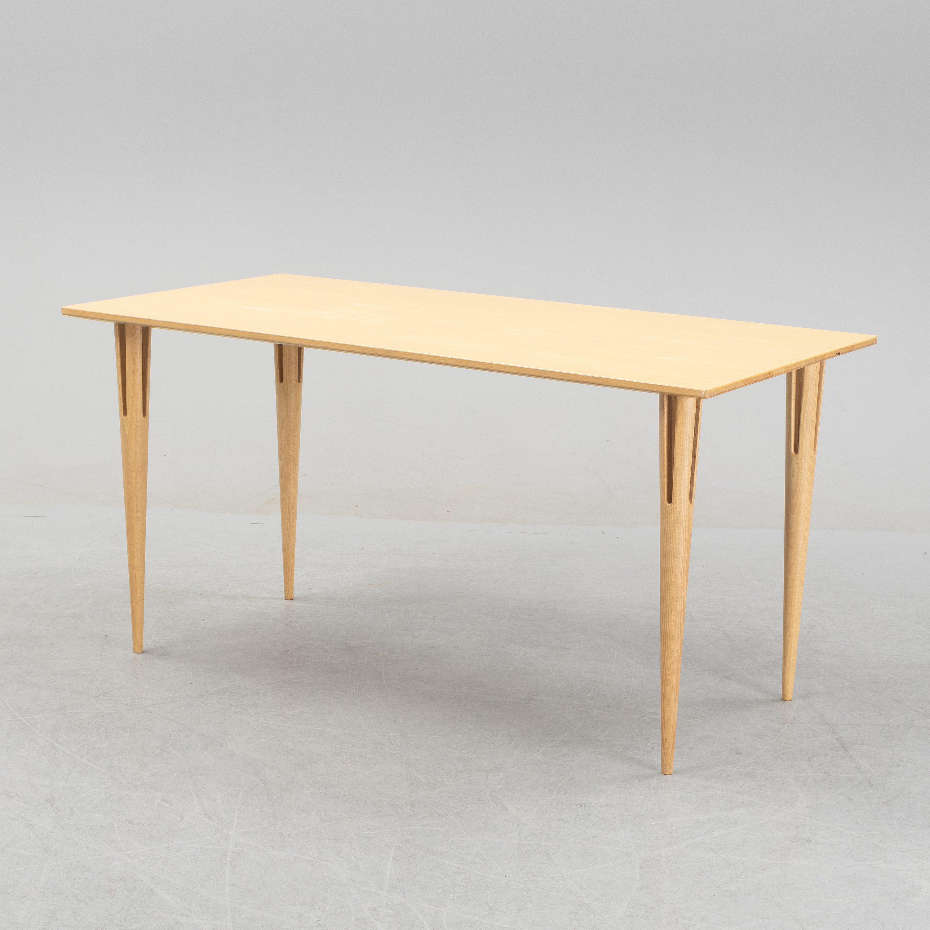 Bruno Mathsson, matbord, Bruno Mathsson International, Värnamo. - Bukowskis