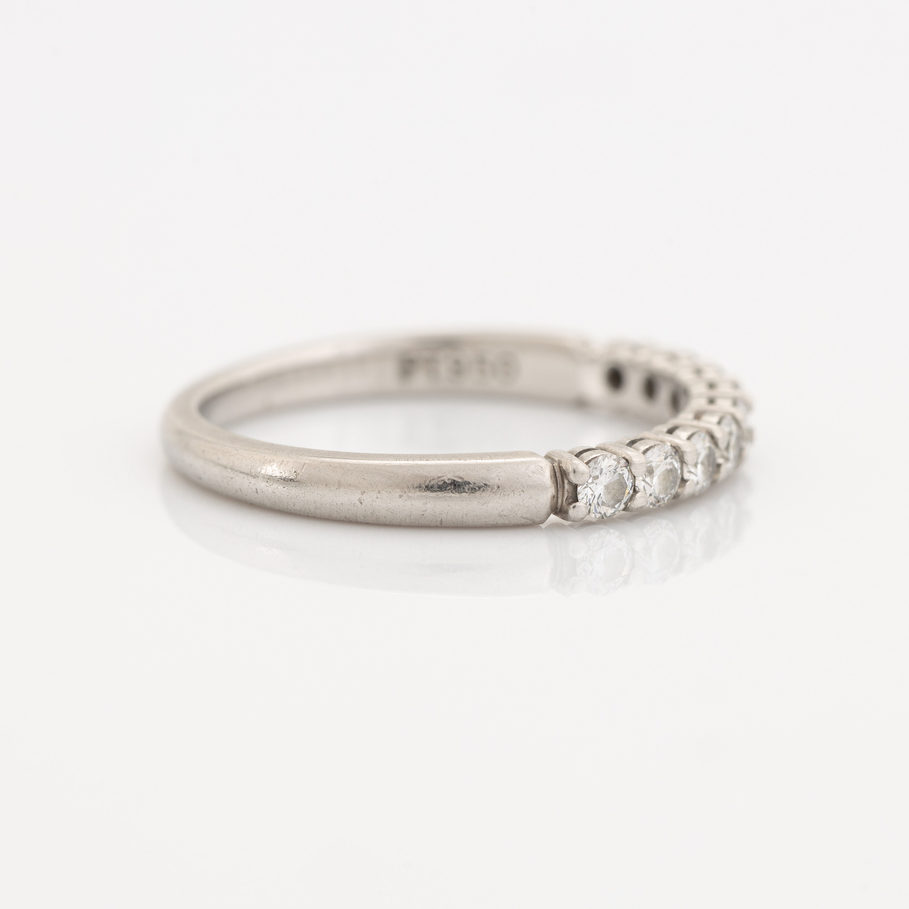 Tiffany & Co, Platinum and brilliant cut diamond ring. - Bukowskis