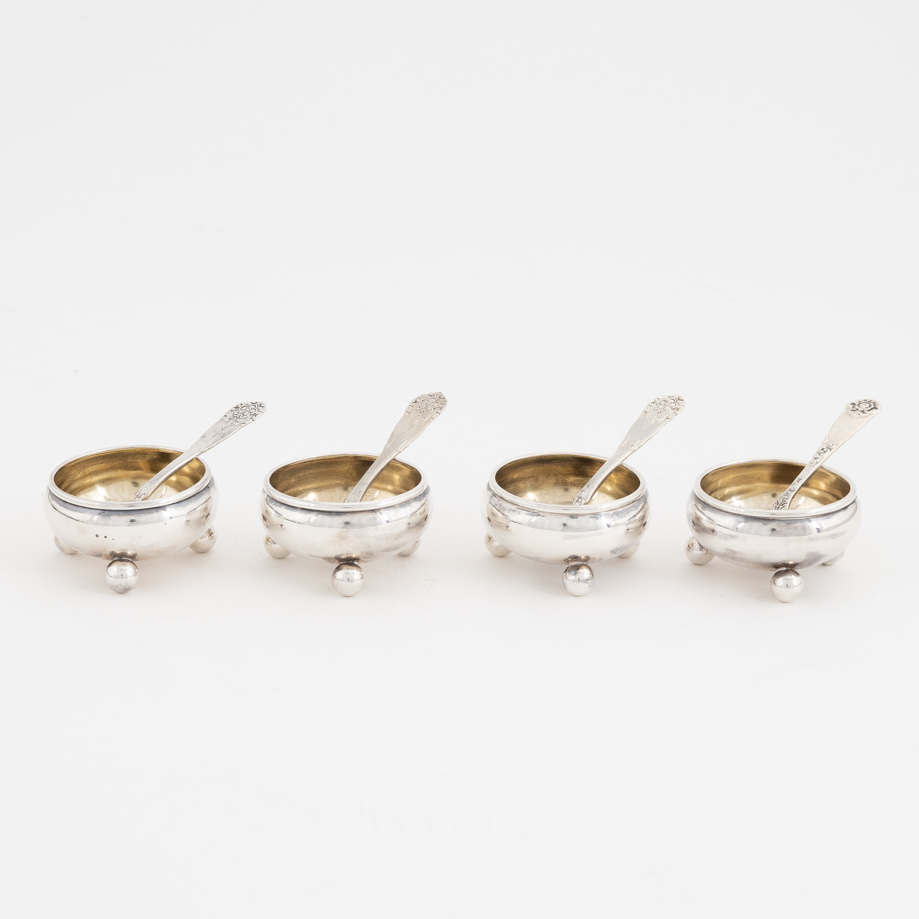 Saltkar, 4+2 st, silver, 1900-tal. - Bukowskis