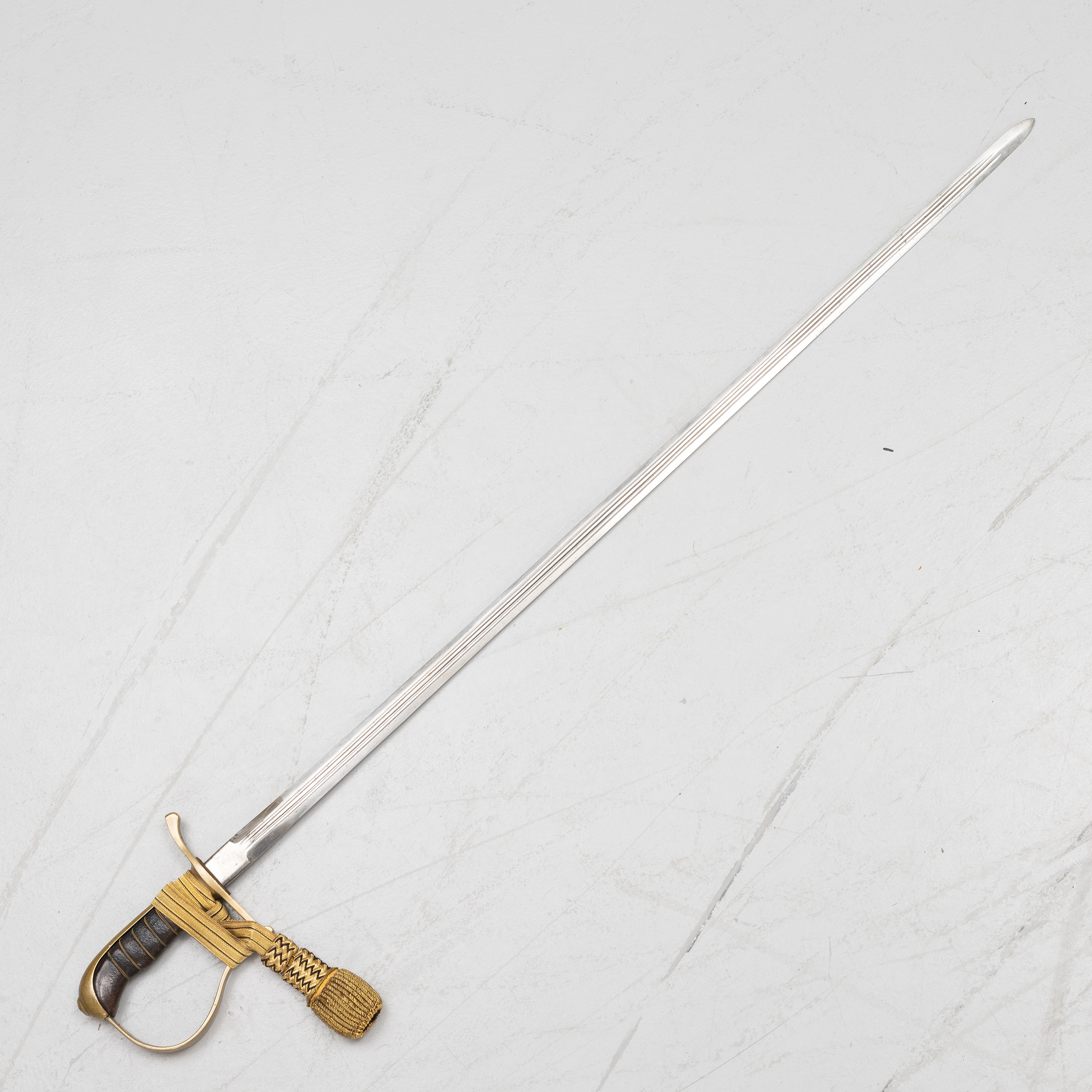 An infantry NCO's sabre 1899 pattern, with scabbard. - Bukowskis