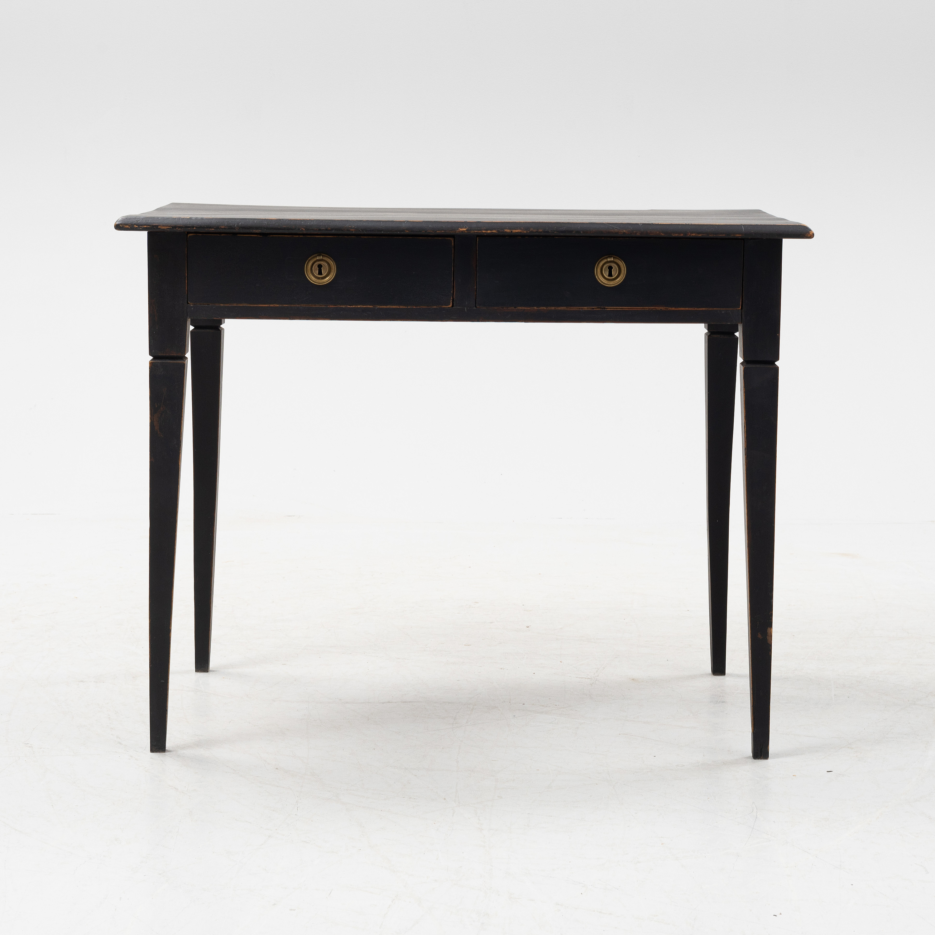 Skrivbord, omkring år 1900. - Bukowskis