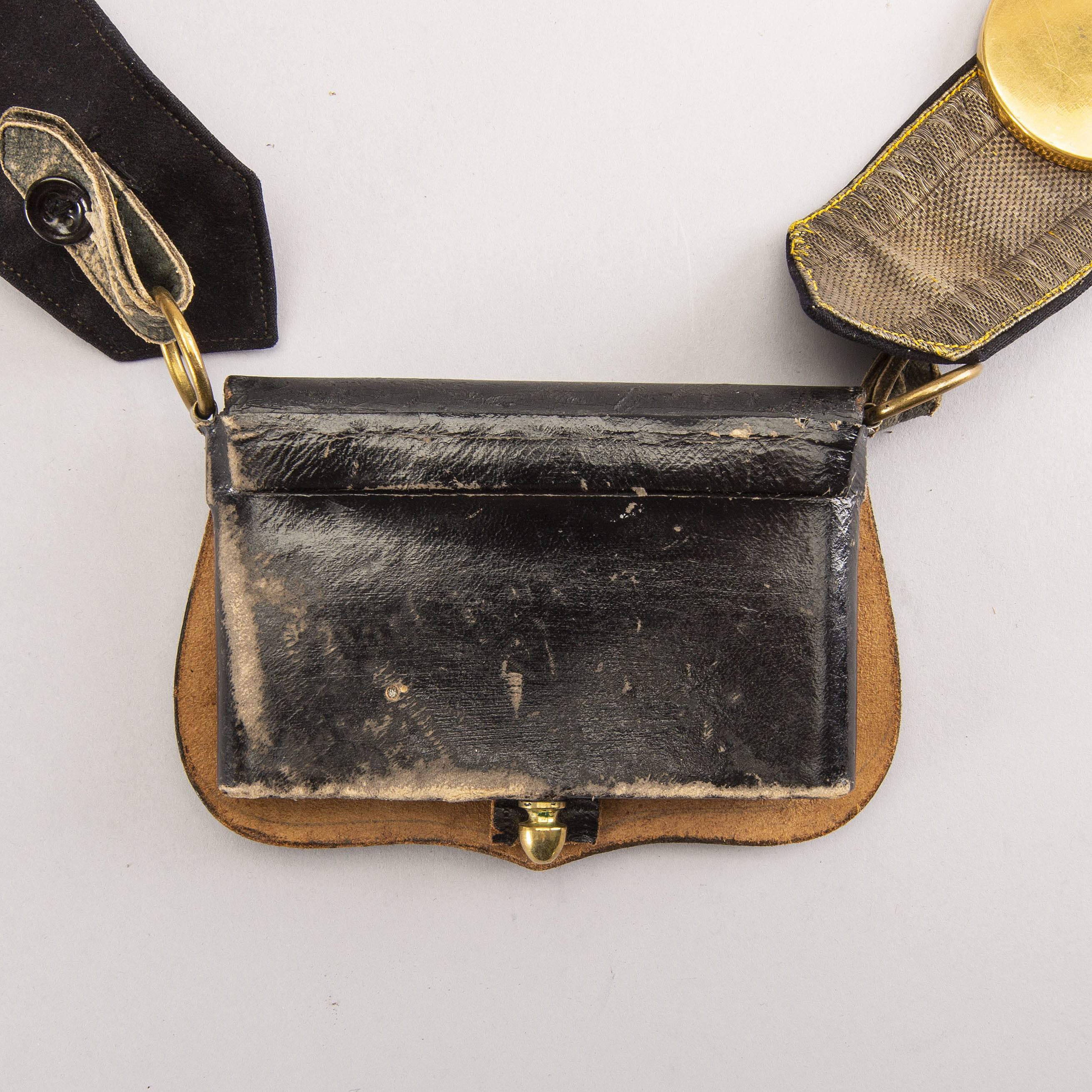 A late 1900s metal and leather Swedish artillery cartouche military bag ...