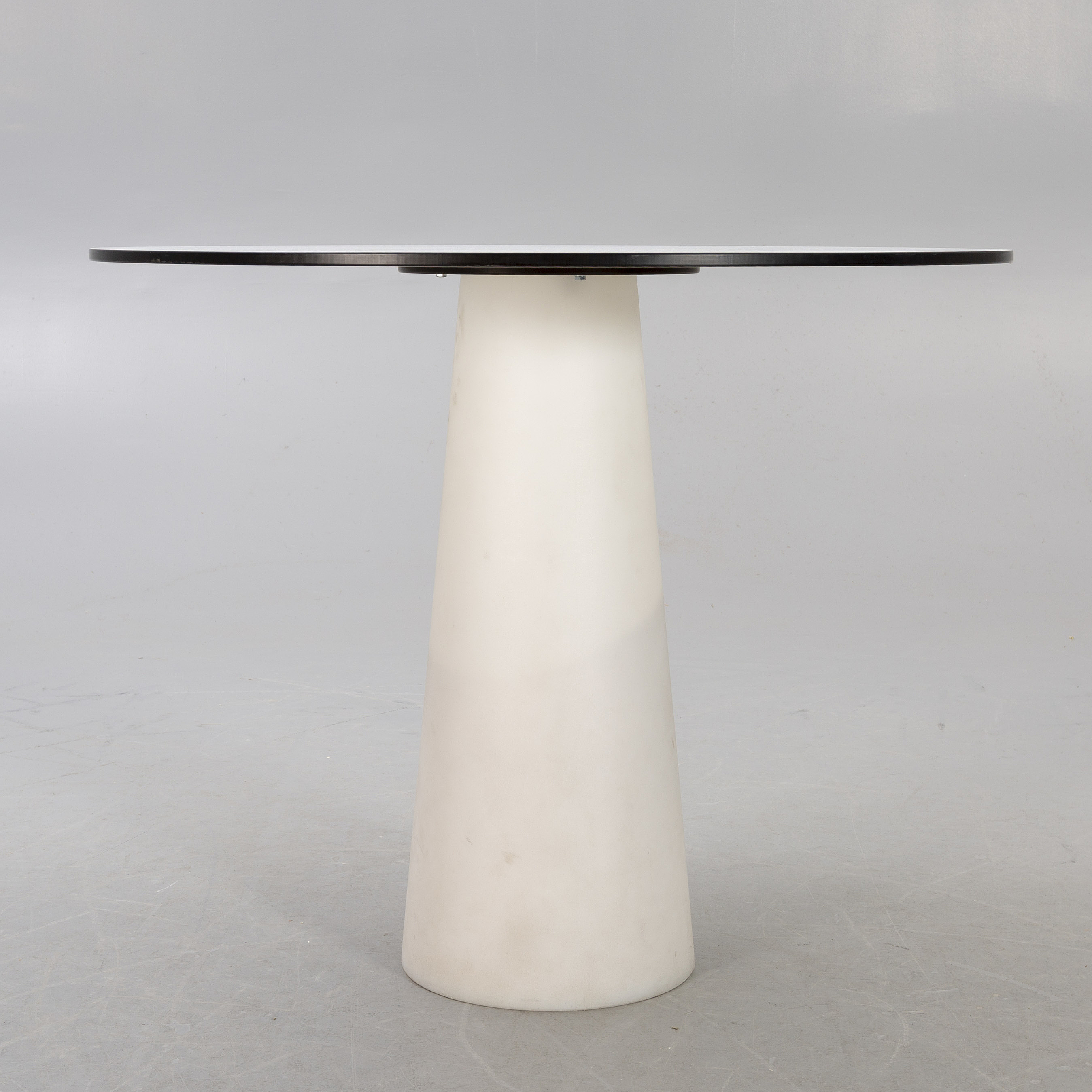 Marcel Wanders, bord, "Container Table", Moooi, omkring år 2000 ...