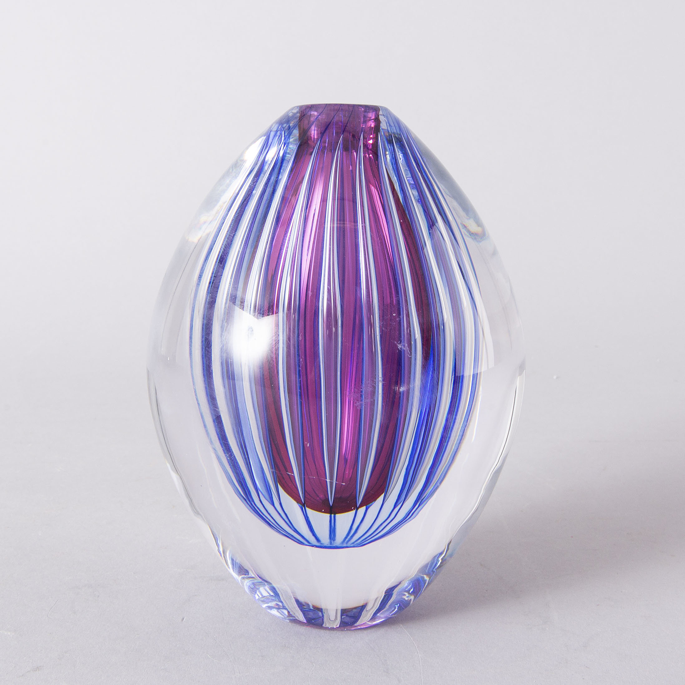 Jan-Erik Ritzman, a 'Turbin' glass vase, Transjö, Sweden. - Bukowskis