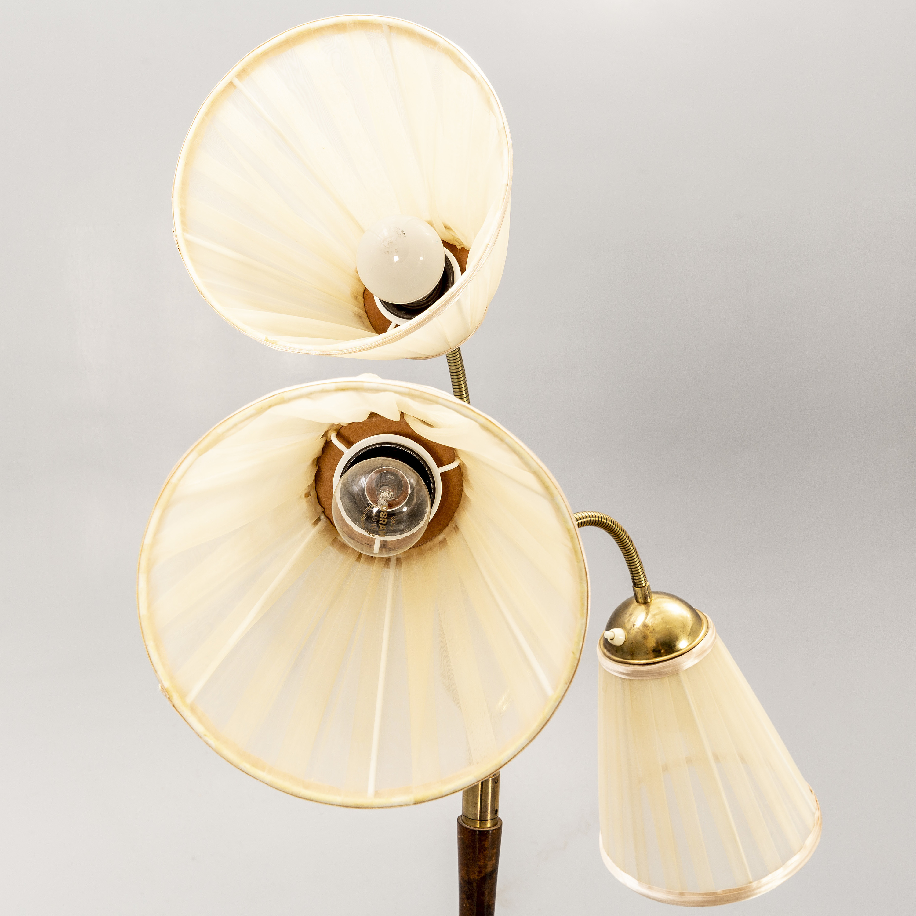 a 1940s birch floor lamp. - Bukowskis