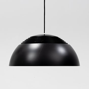 Arne Jacobsen, taklampa, "AJ Royal Pendel", Louis Poulsen, Danmark ...