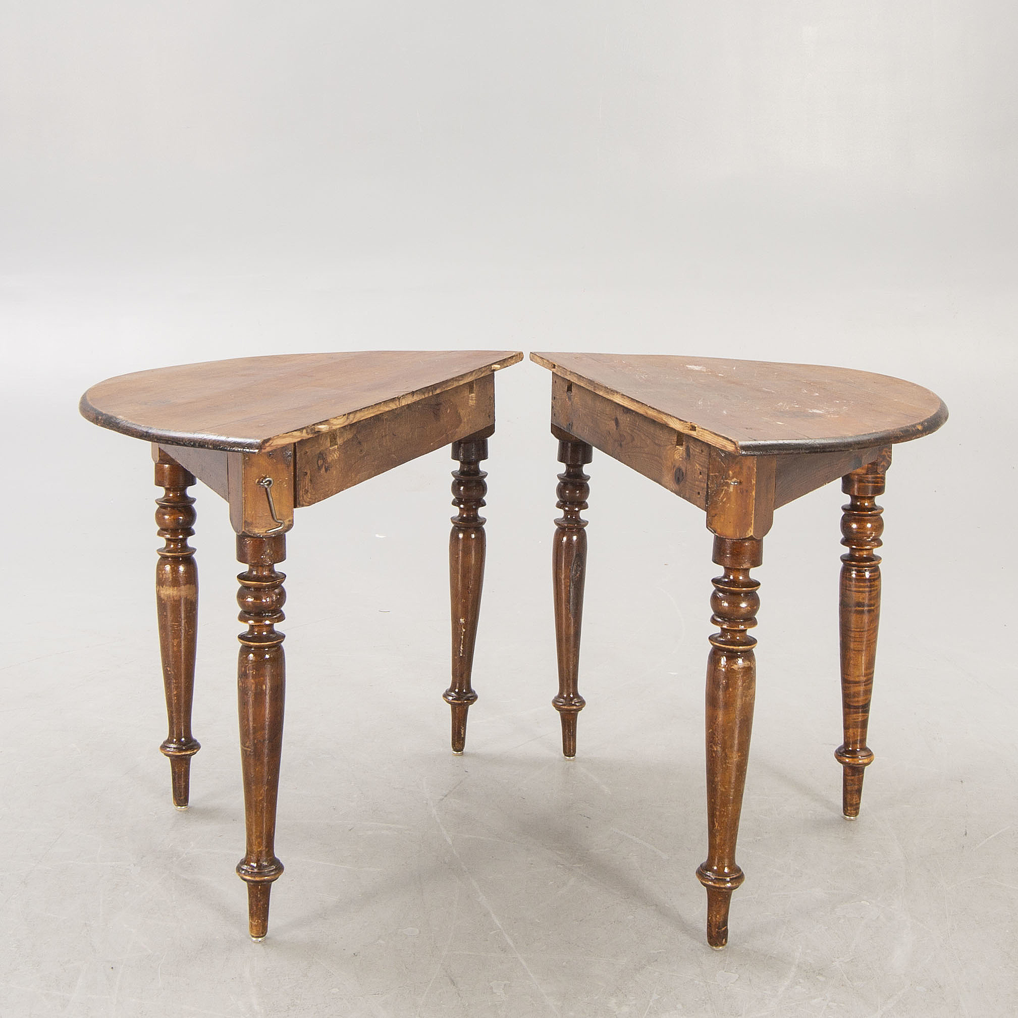 A late 19th century table. - Bukowskis