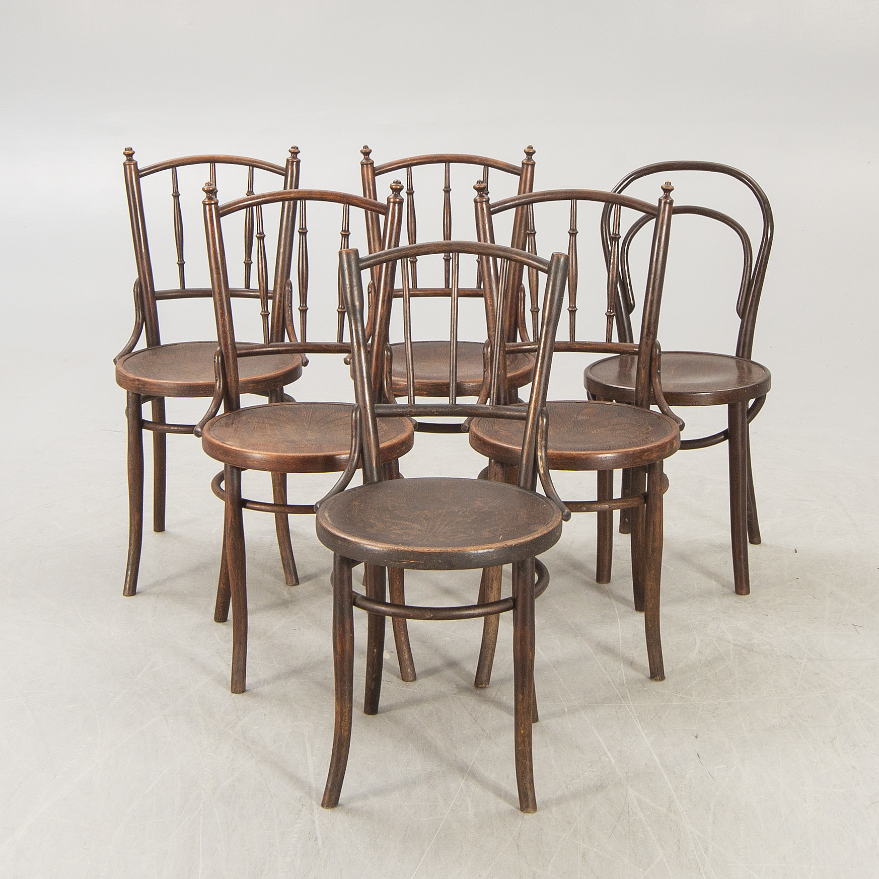 Stolar, 6 st av olika modeller, 1900-talets första del. - Bukowskis