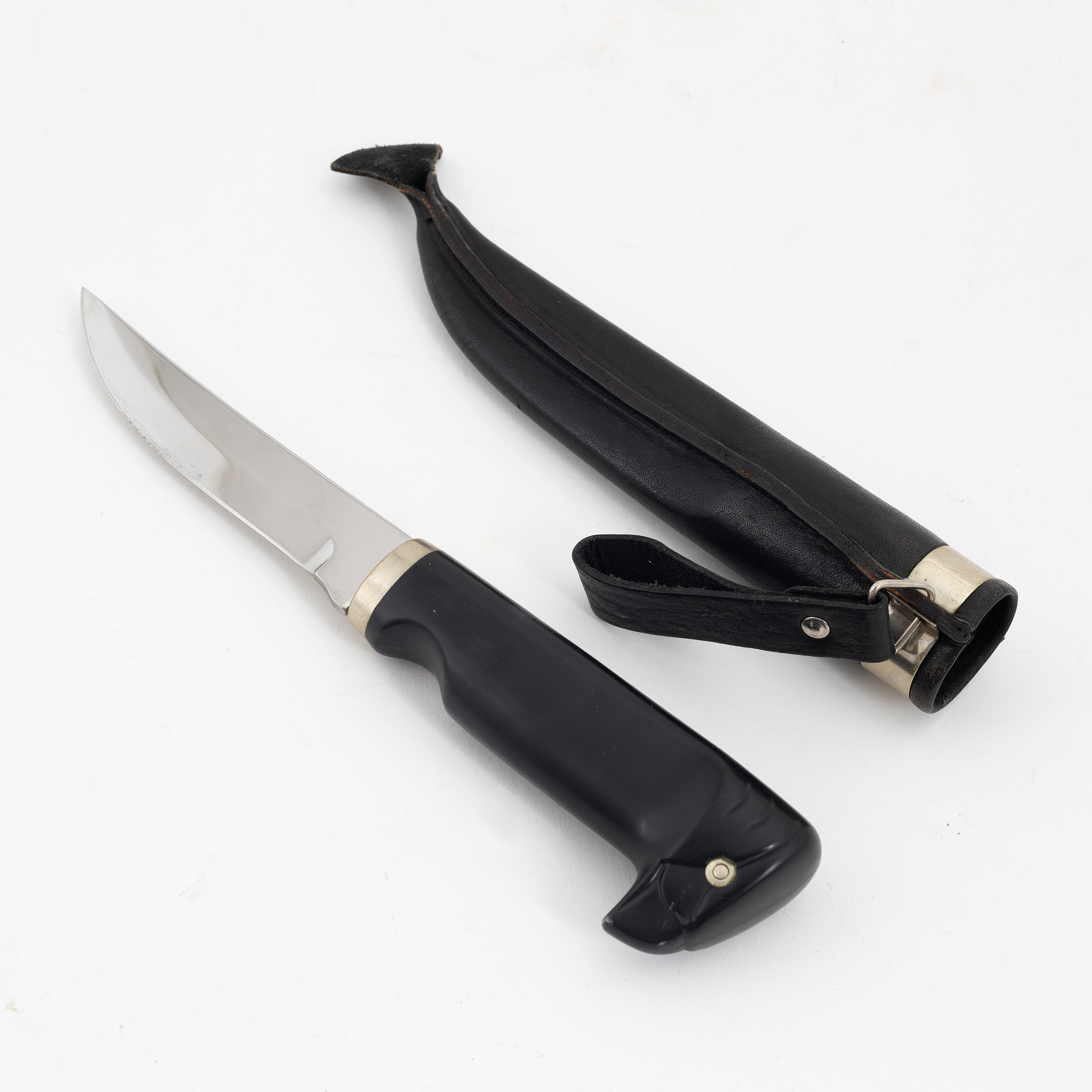 Bertel Gardberg, a Fiskars knife, Finland, designed for WWF. - Bukowskis