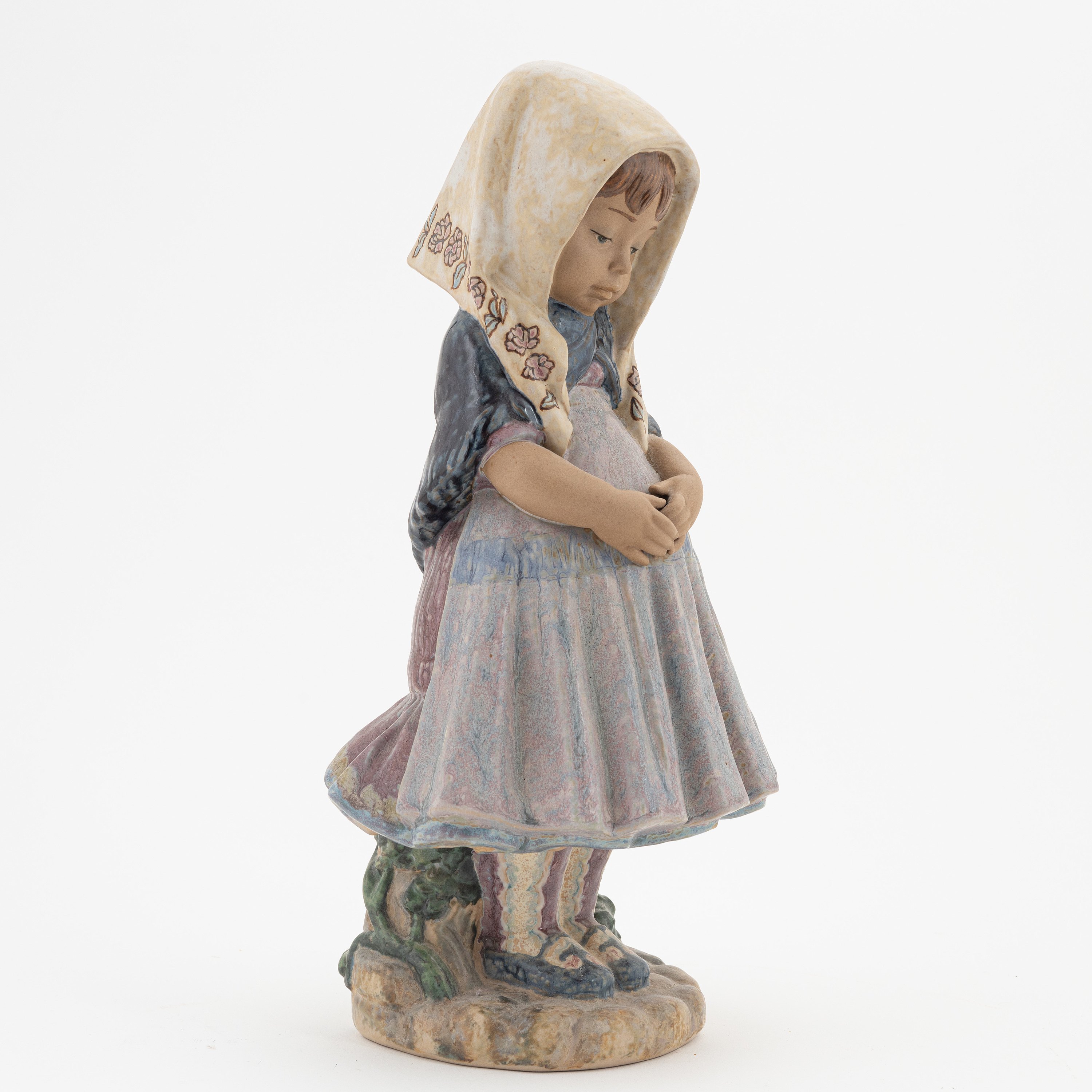 A stoneware figurine from Lladro, Spain, 20th Century. - Bukowskis