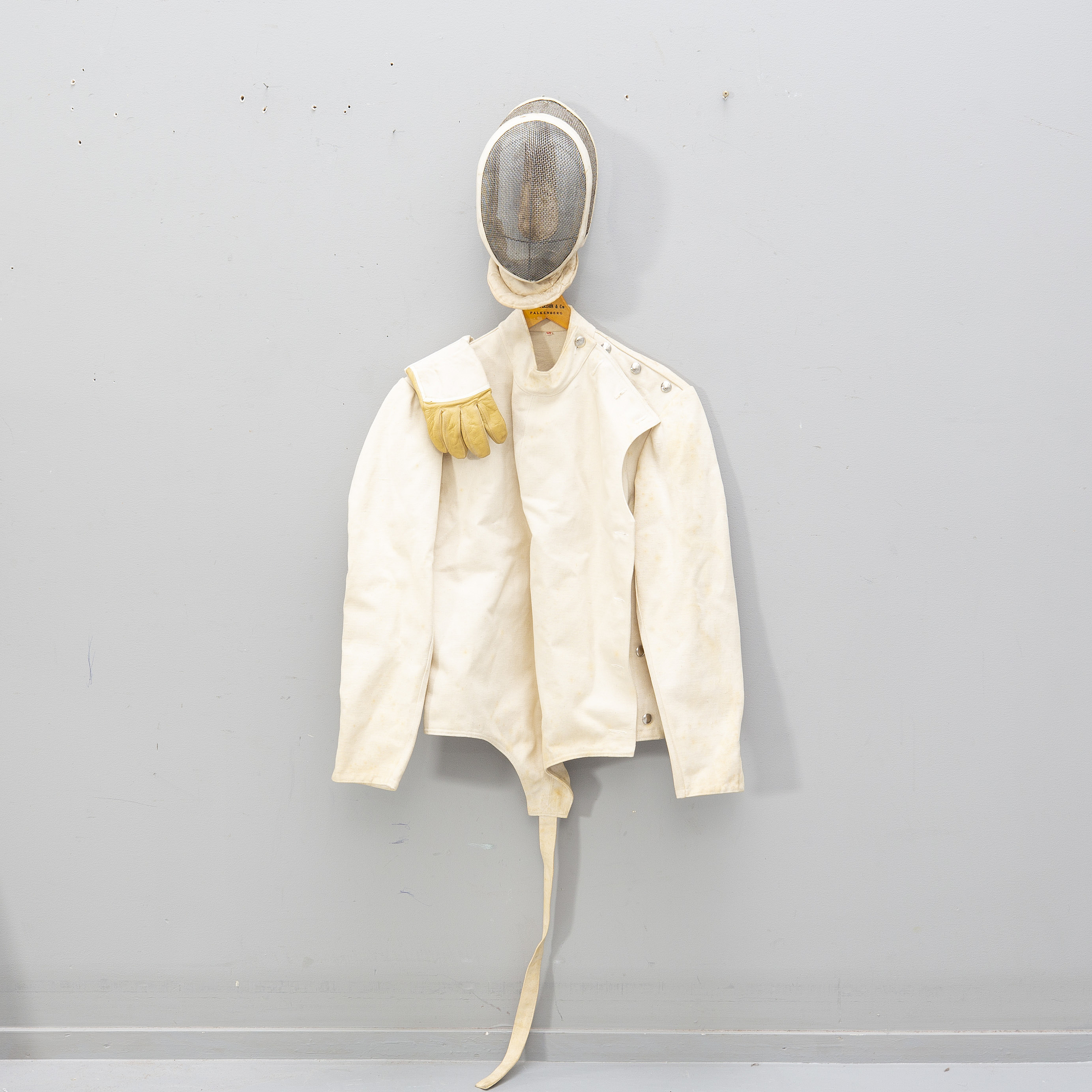 A French set of sword, mask and clothing for fencing, mid/second part ...