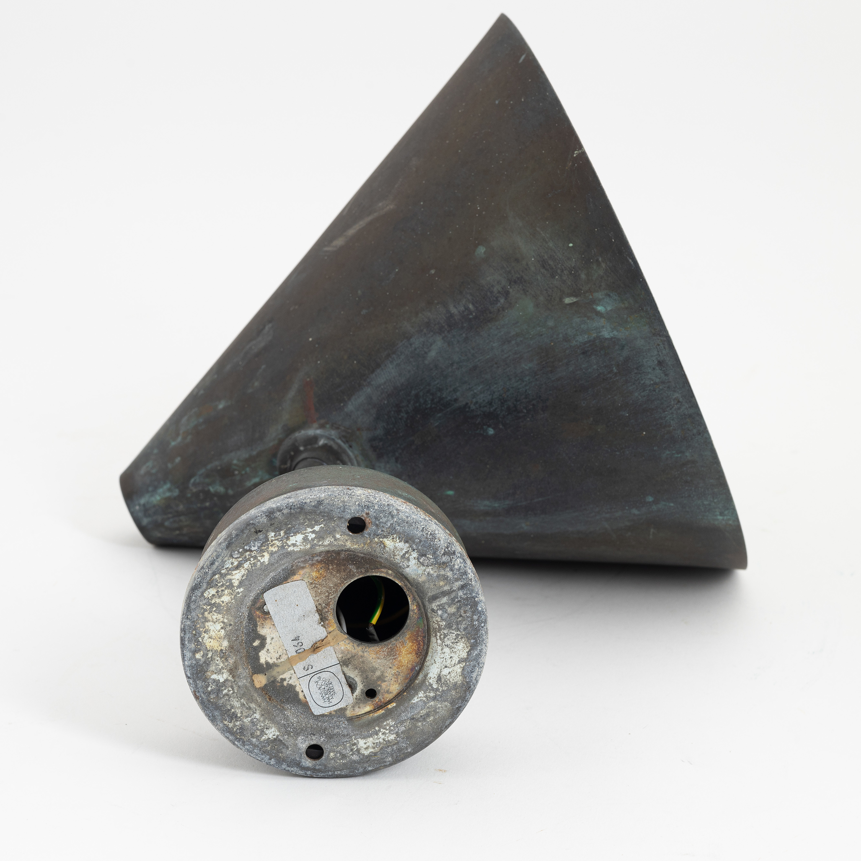 A 'Tratten' wall lamp by Hans-Agne Jakobsson, 1960's. - Bukowskis