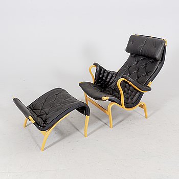 Bruno Mathsson fåtölj med fotpall "Pernilla" för DUX senare delen av ...