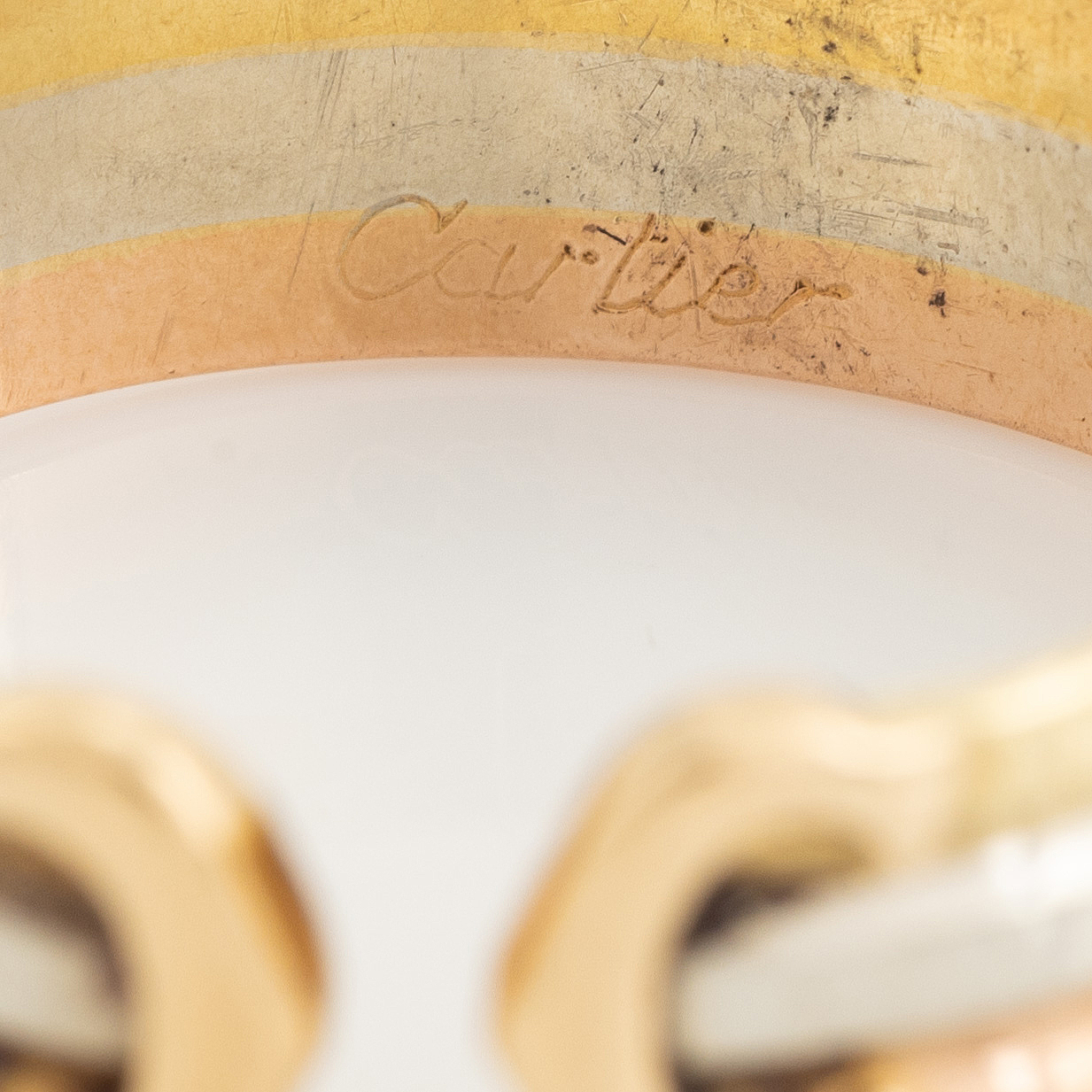 Cartier, ring. 18K guld i tre färger. - Bukowskis