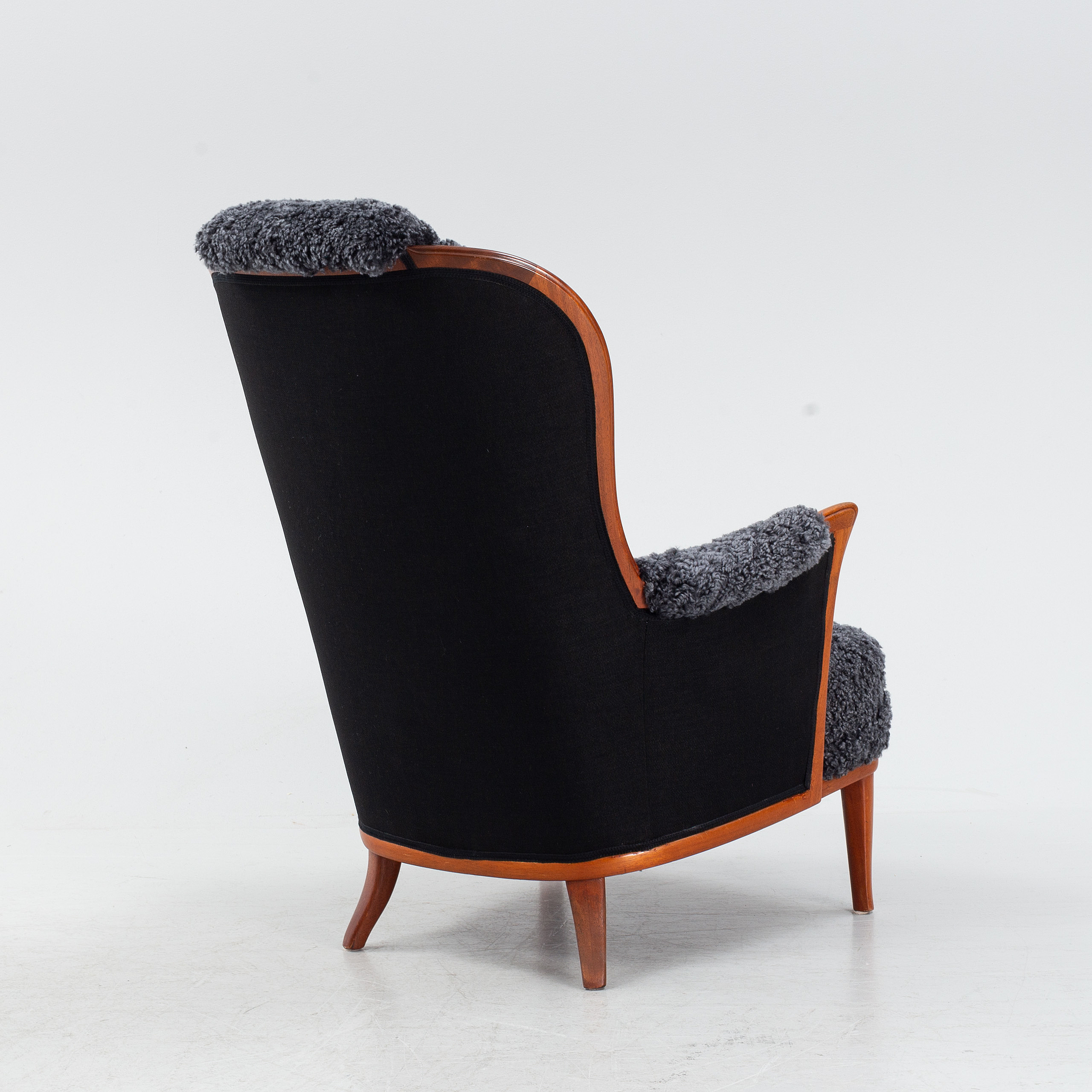 Carl Malmsten, fåtölj, "Vår Fru", Bodafors. - Bukowskis