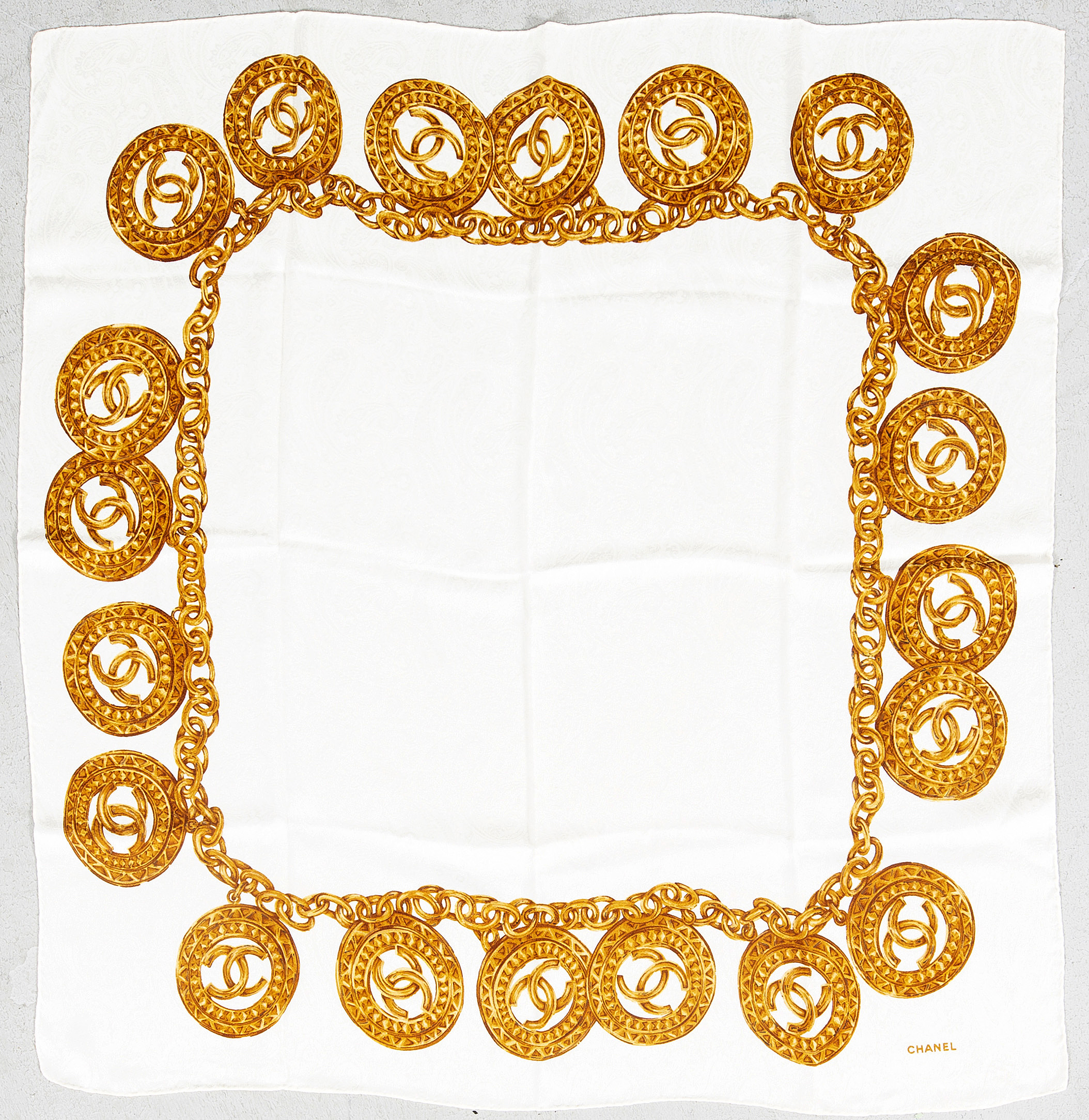 Chanel scarf. - Bukowskis