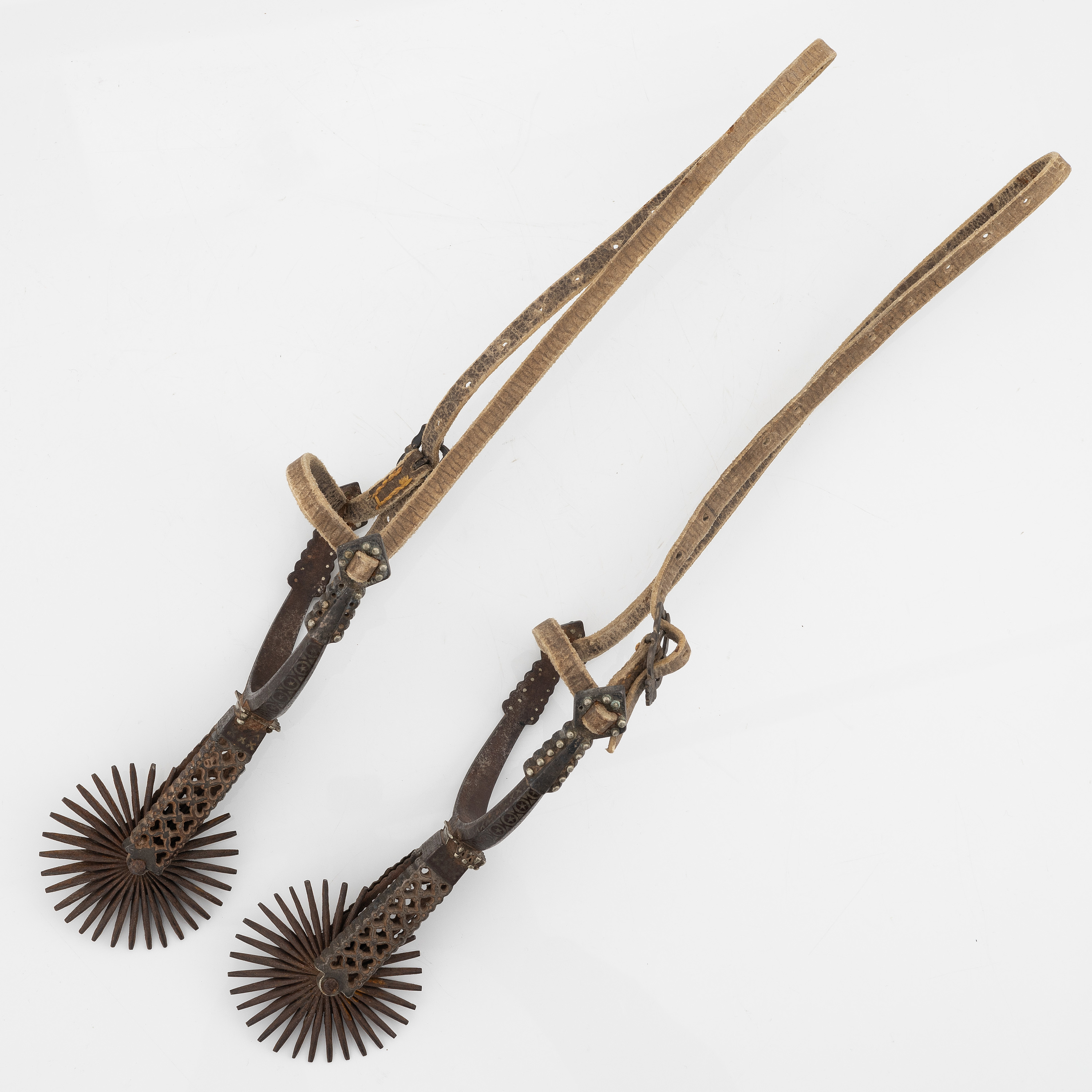 A pair of iron spurs, 19th Century. - Bukowskis