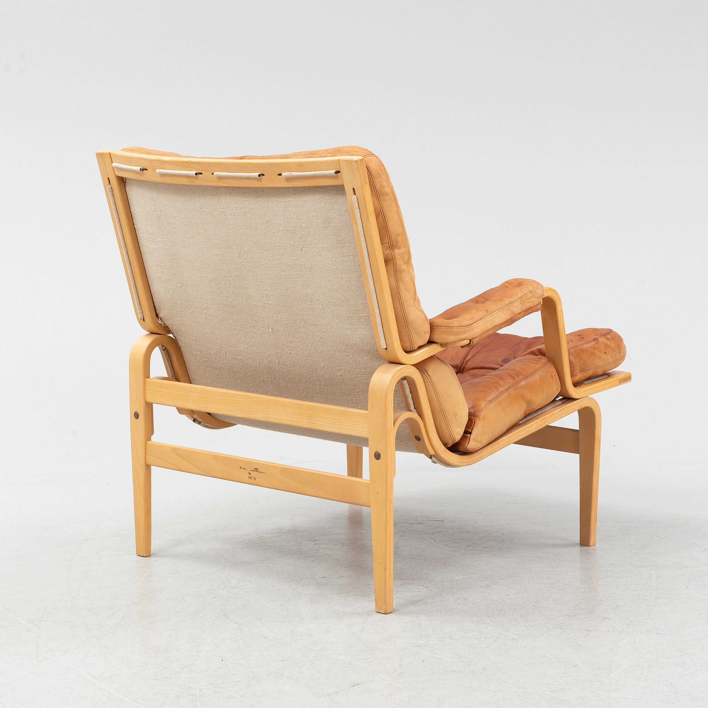 Bruno Mathsson, fåtölj, "Ingrid", Dux. - Bukowskis