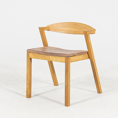 Max Lund, a signed oak chair. - Bukowskis