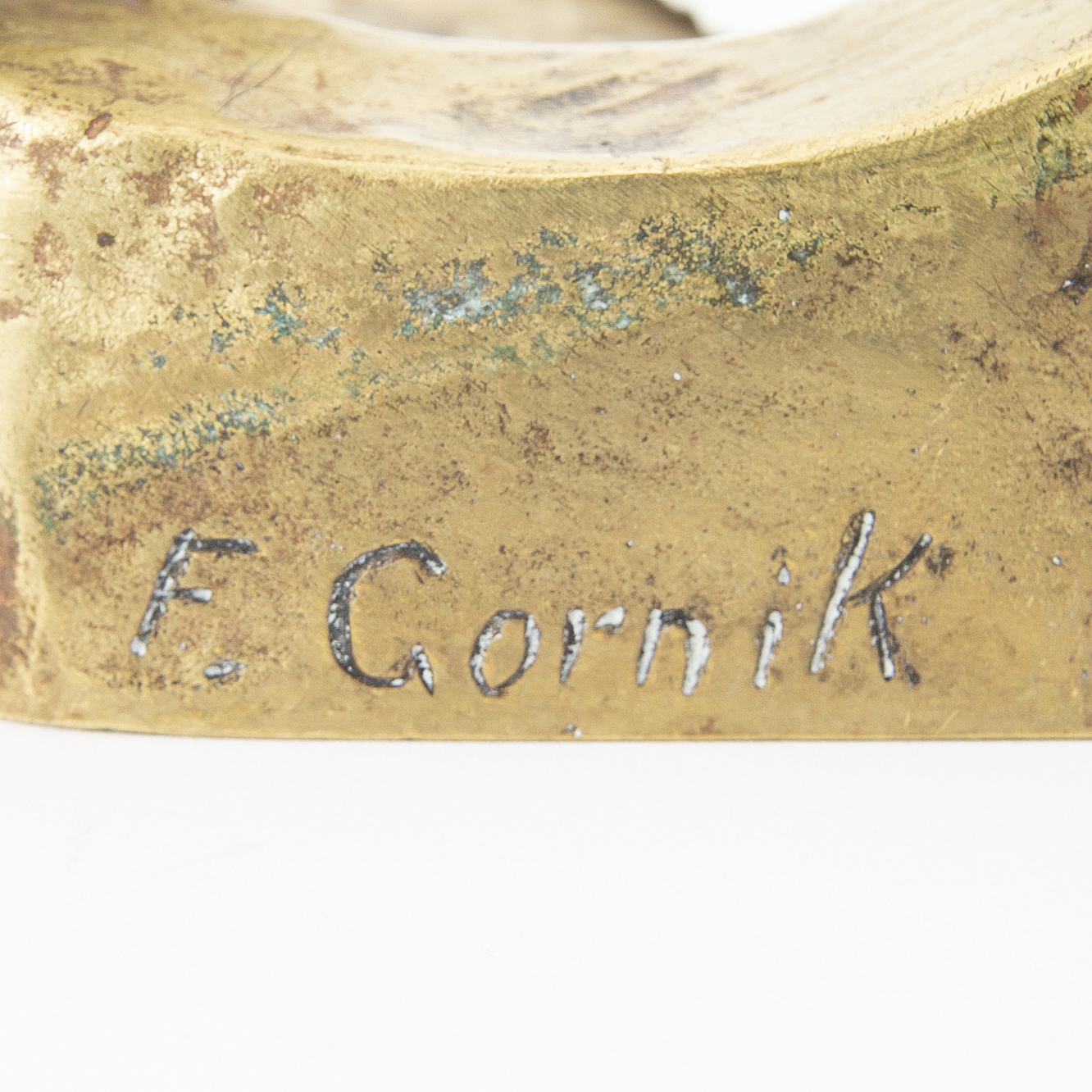 Fried Cornik, a brass and copper ashtray and desk utencil. - Bukowskis