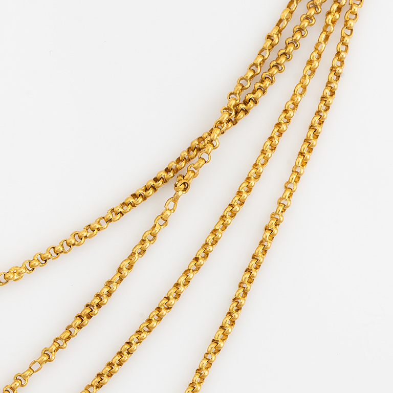 Long gold chain. - Bukowskis