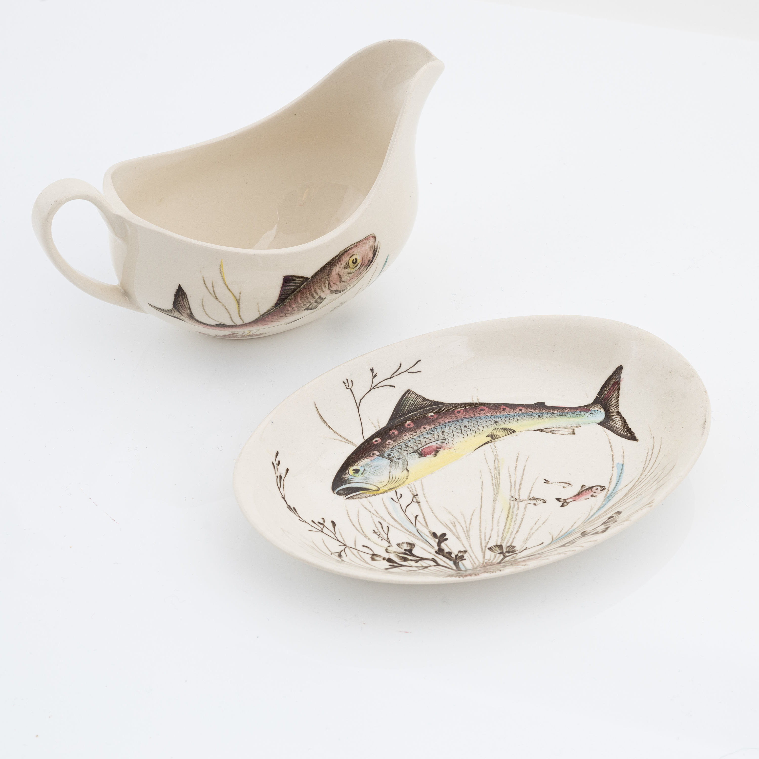 A 24-piece 'Fish' creamware service, Johnson Brothers, England. - Bukowskis