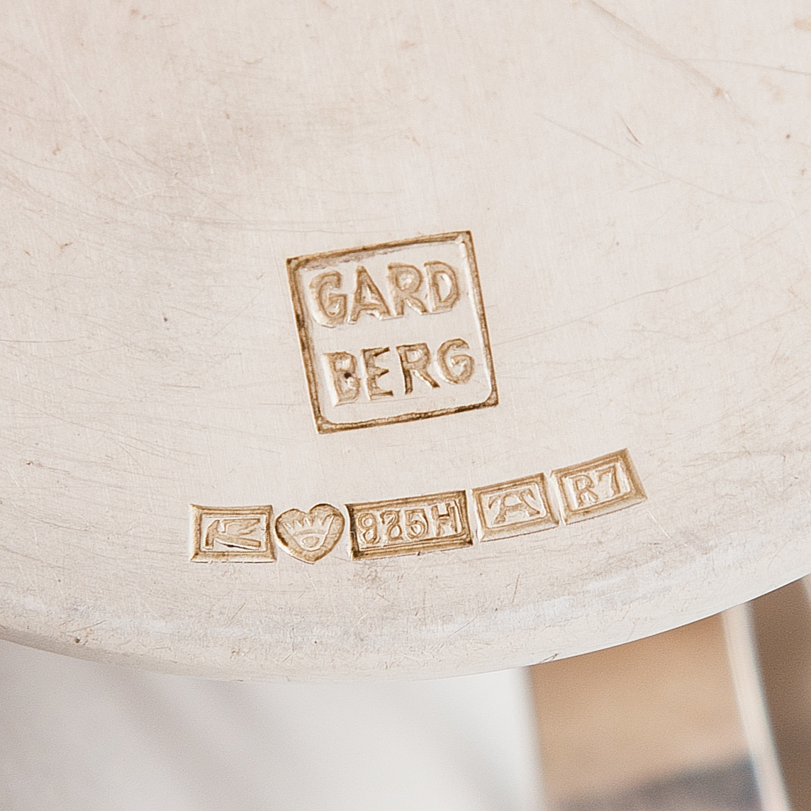 Bertel Gardberg, sockertång, sockerskål och gräddsnäcka, silver 916 och ...