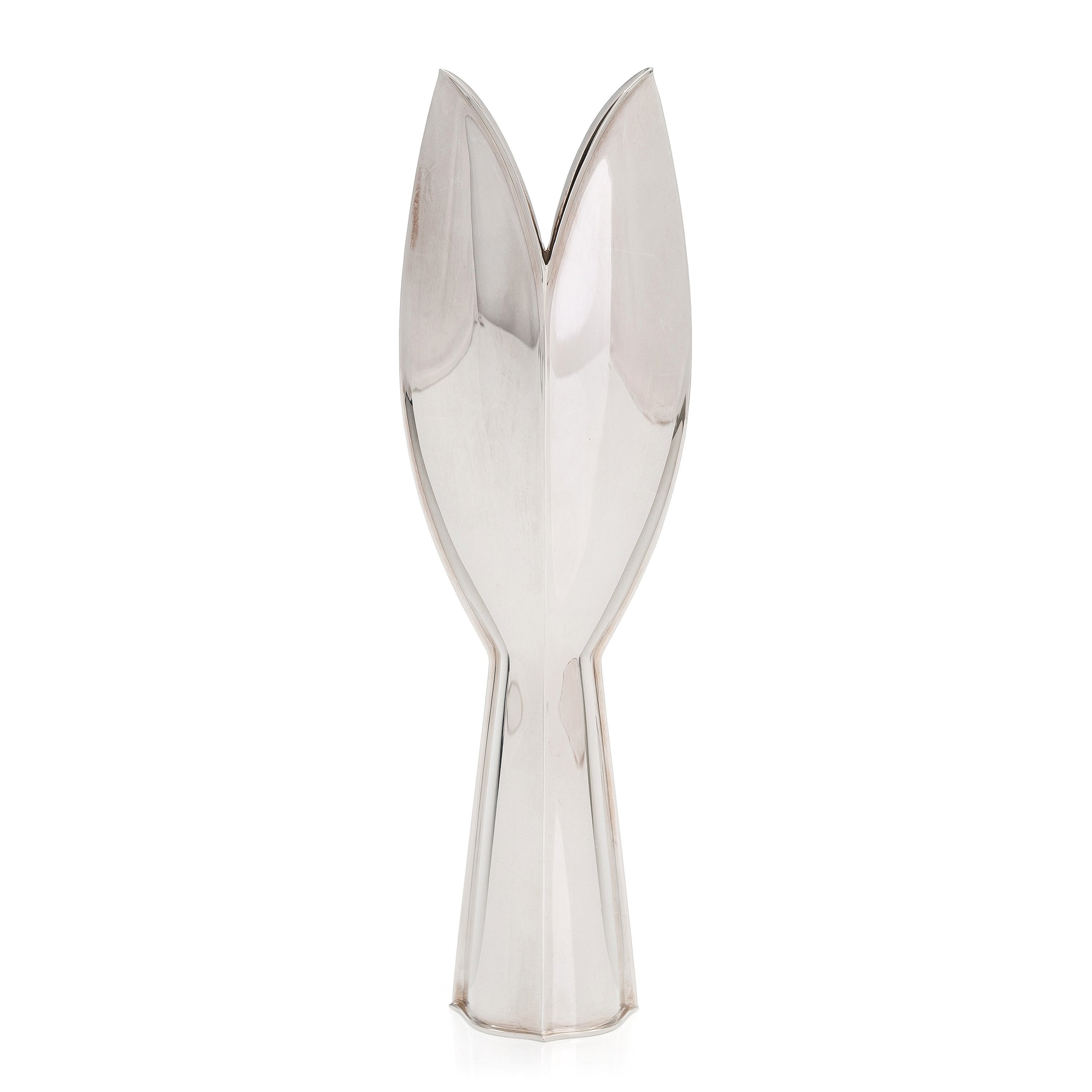 Tapio Wirkkala, sterling silver vase model TW 2, Kultakeskus ...
