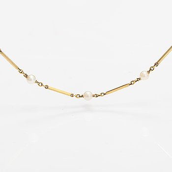 Halsband, 14K guld och odlade pärlor. - Bukowskis