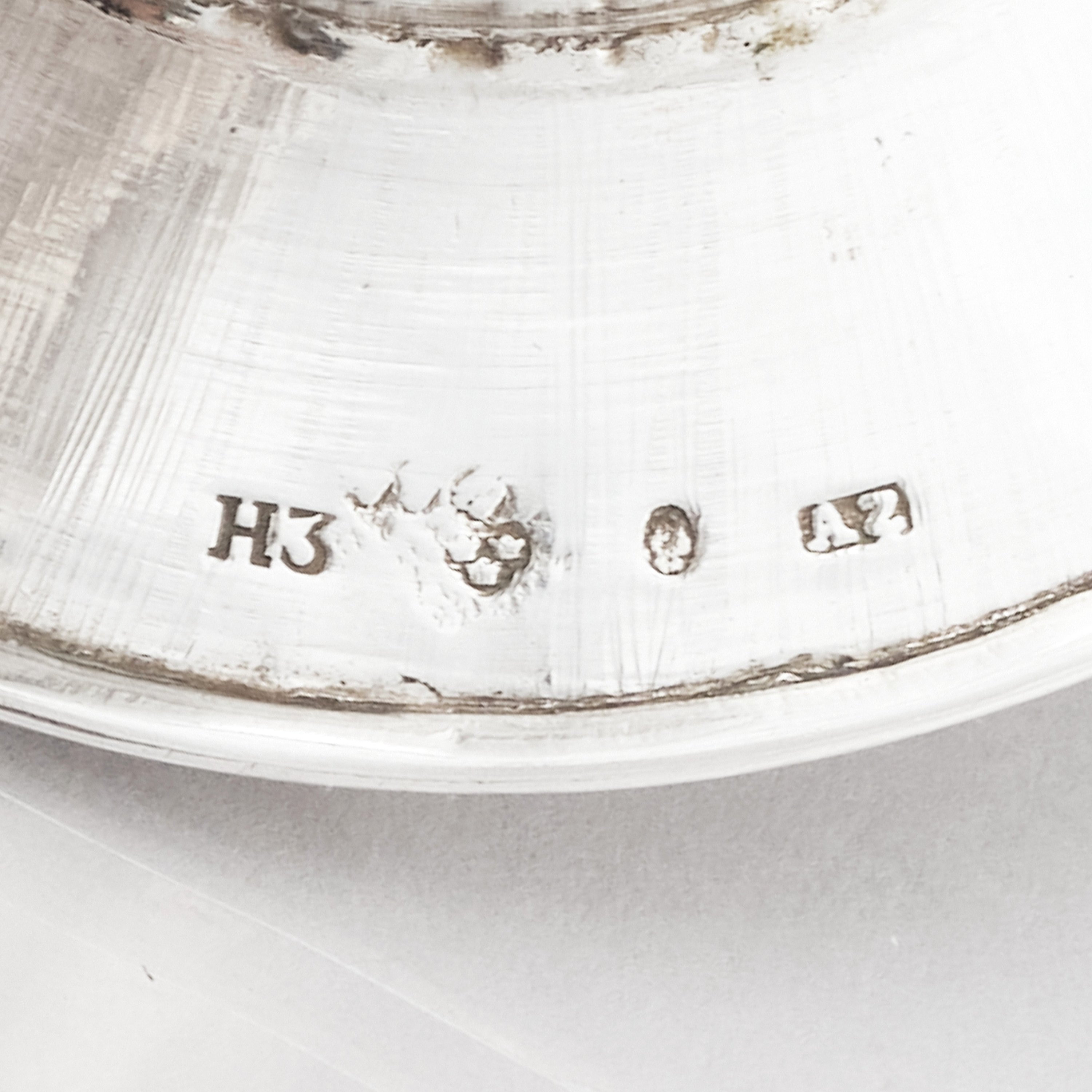Adolf Zethelius, samovar, silver, Stockholm 1814. Empire. - Bukowskis