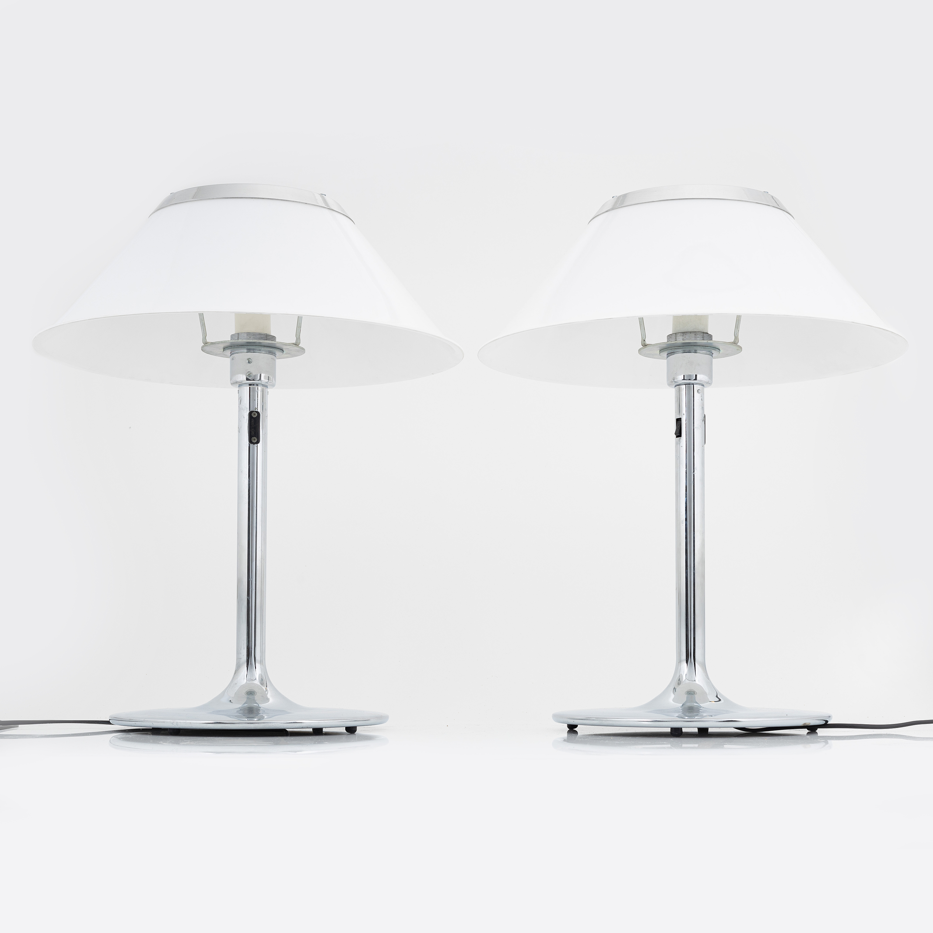 Per Sundstedt, bordslampa "Mars", Ateljé Lyktan, Åhus. - Bukowskis