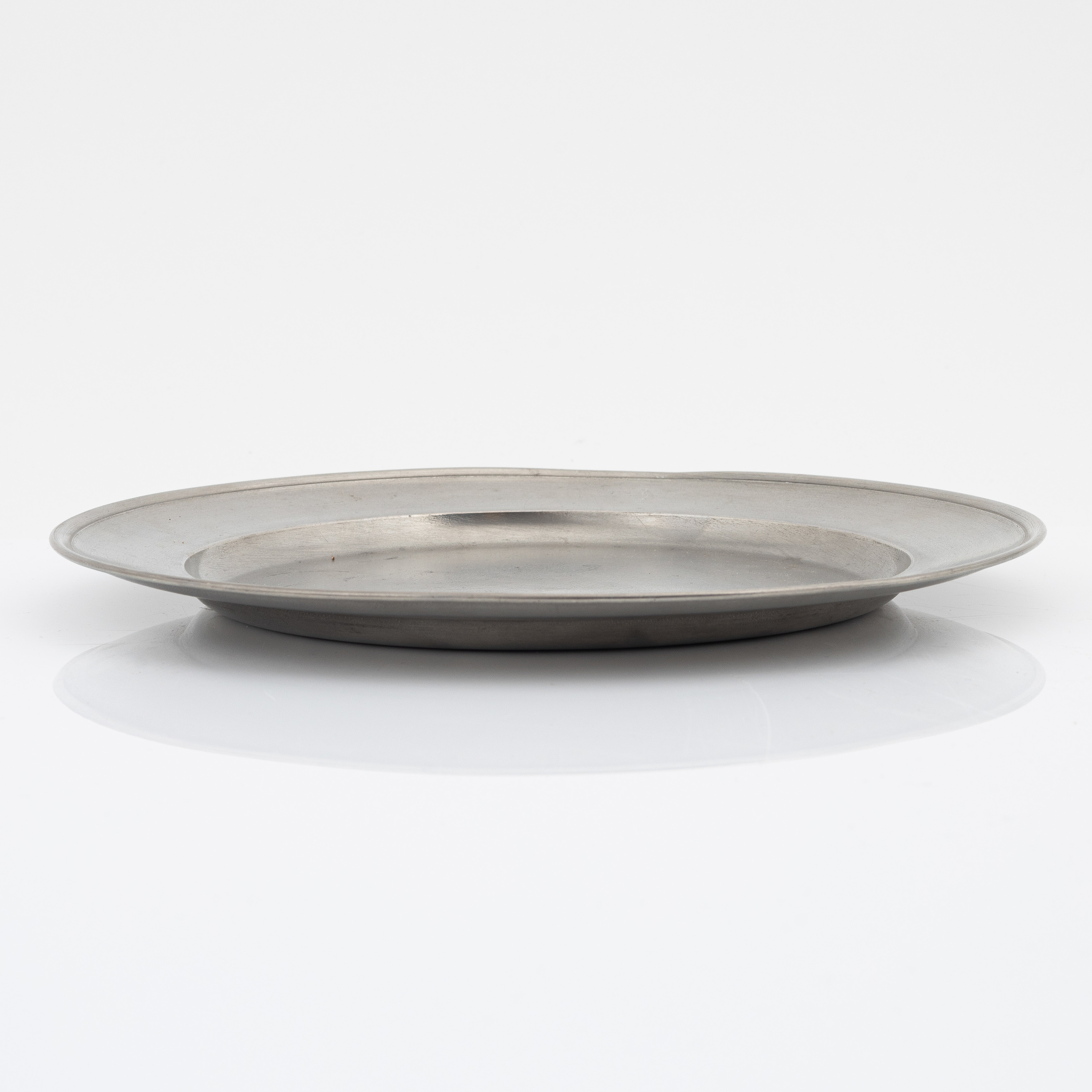 A group of six pewter dishes, Schreuder & Olsson, Stockholm, 1972-1987 ...