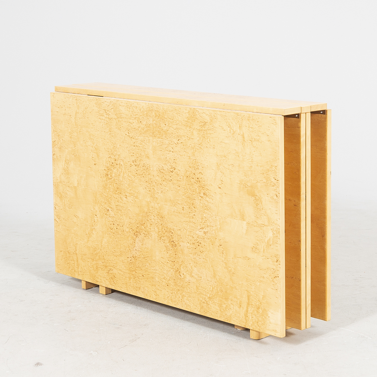 A Bruno Mathsson "Maria Flap" folding table. - Bukowskis