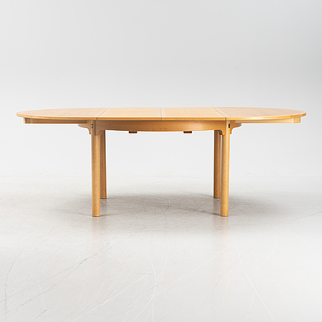 Børge Mogensen, a round 'Öresund' oak dining table. - Bukowskis