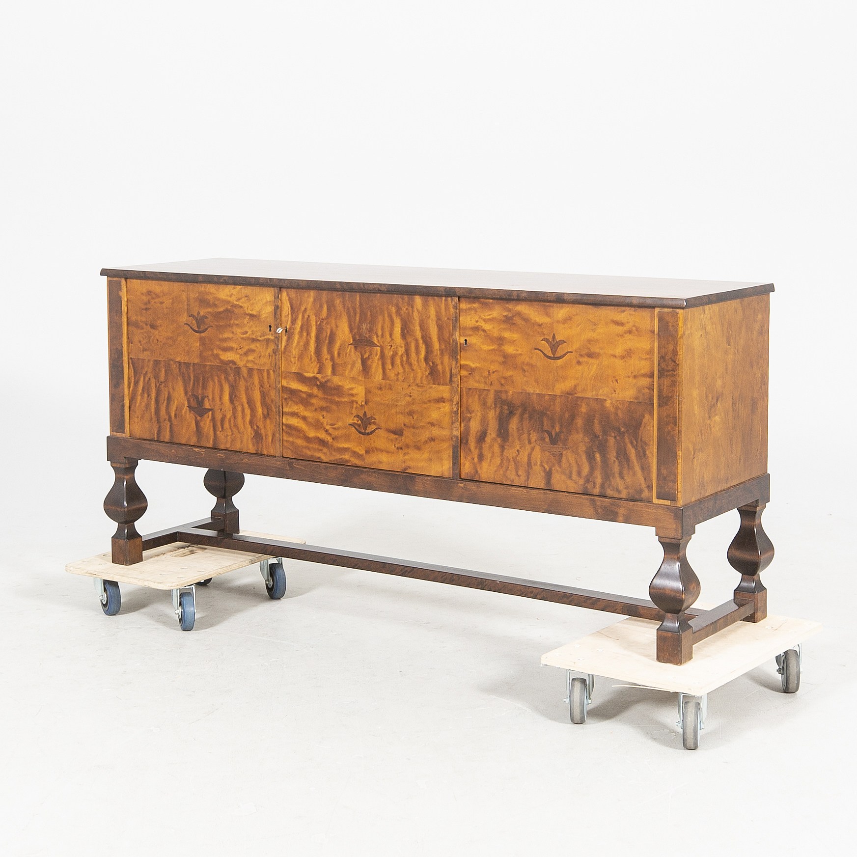 Sideboard 1920-tal. - Bukowskis