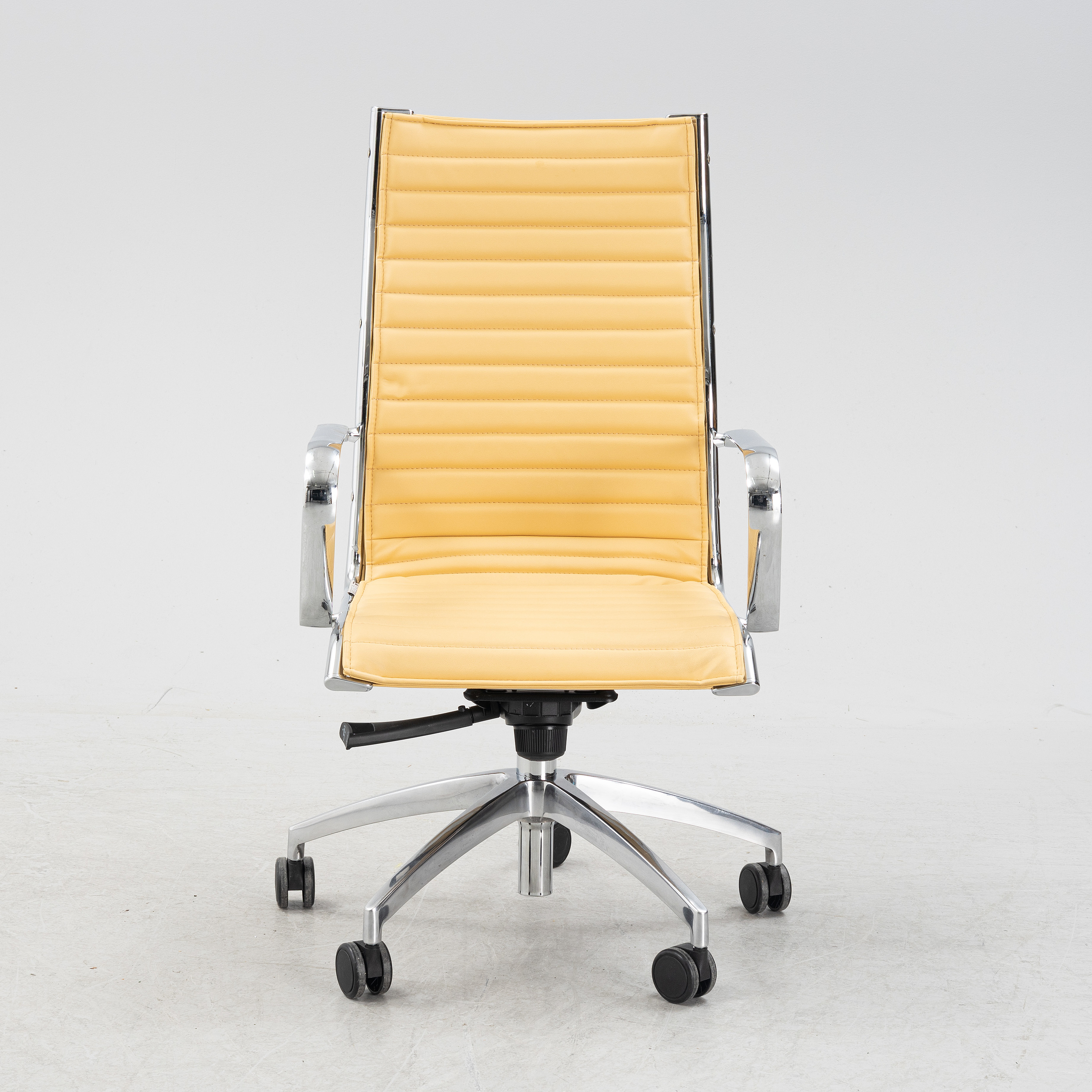 Leyform, An 'Origami' office chair. - Bukowskis