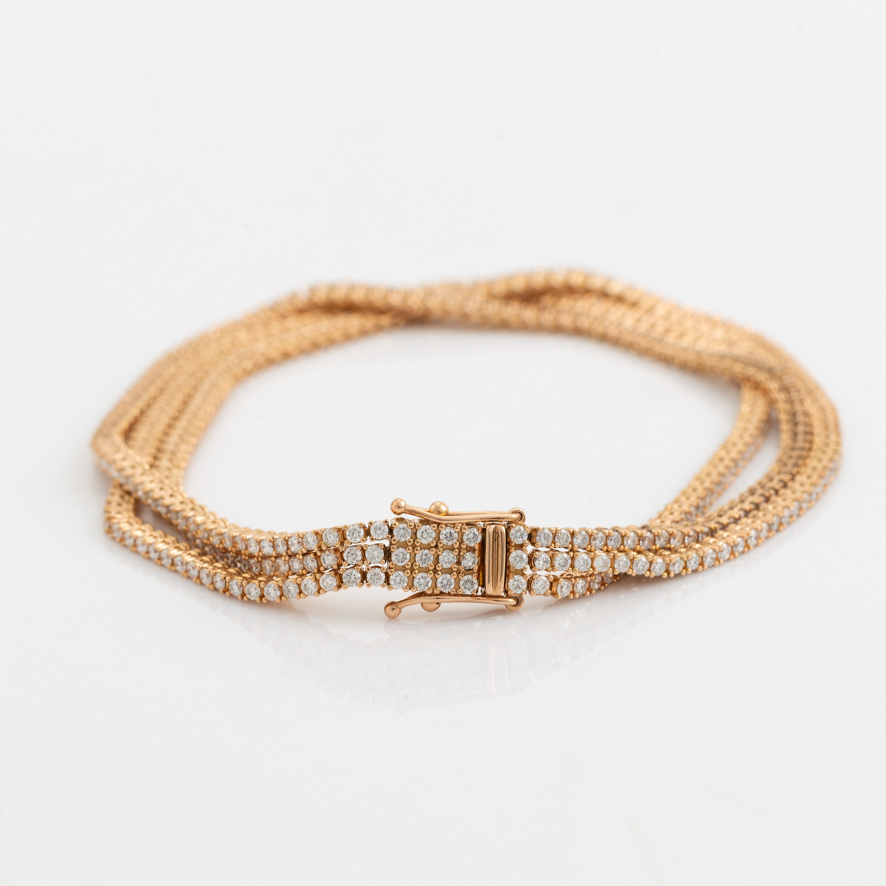 Brilliant cut diamond bracelet. - Bukowskis