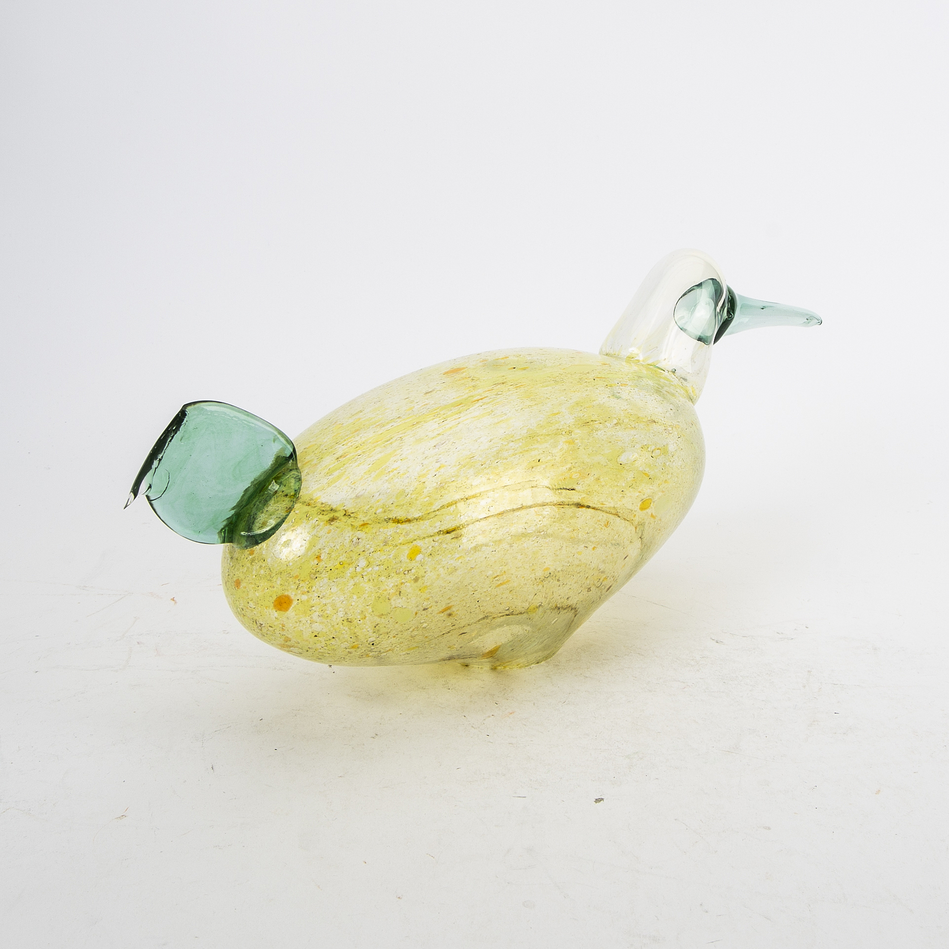 Oiva Toikka, a signed unique glass bird. - Bukowskis