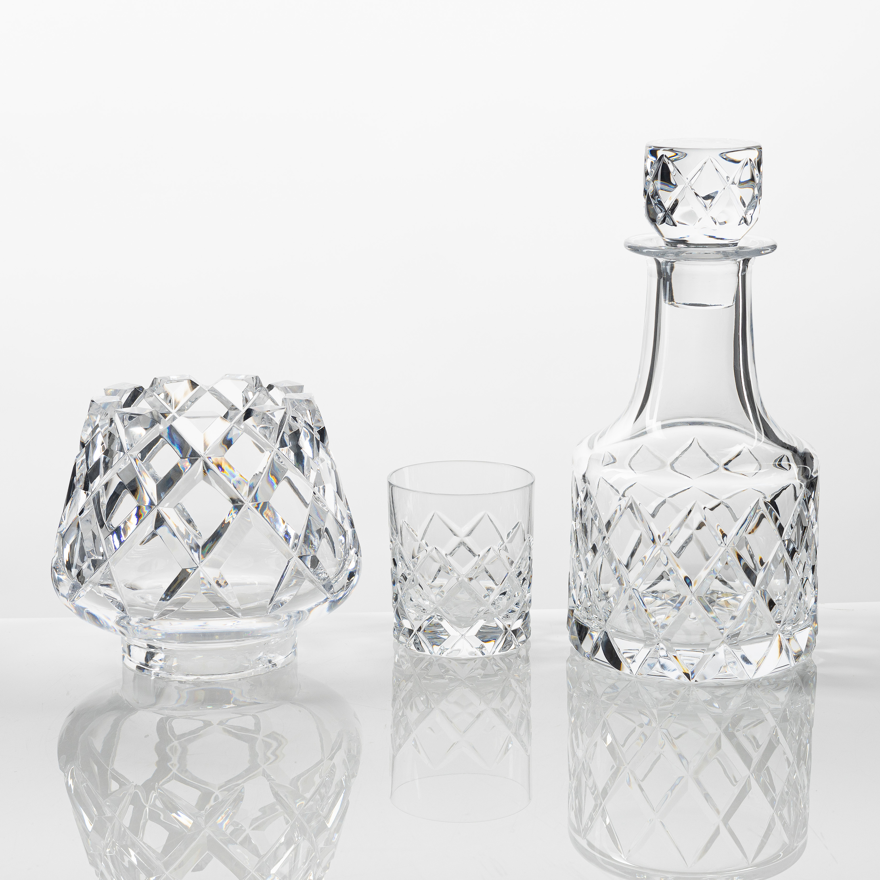 Gunnar Cyrén, glasservisdelar, "Sofiero", 18 st, Orrefors. - Bukowskis