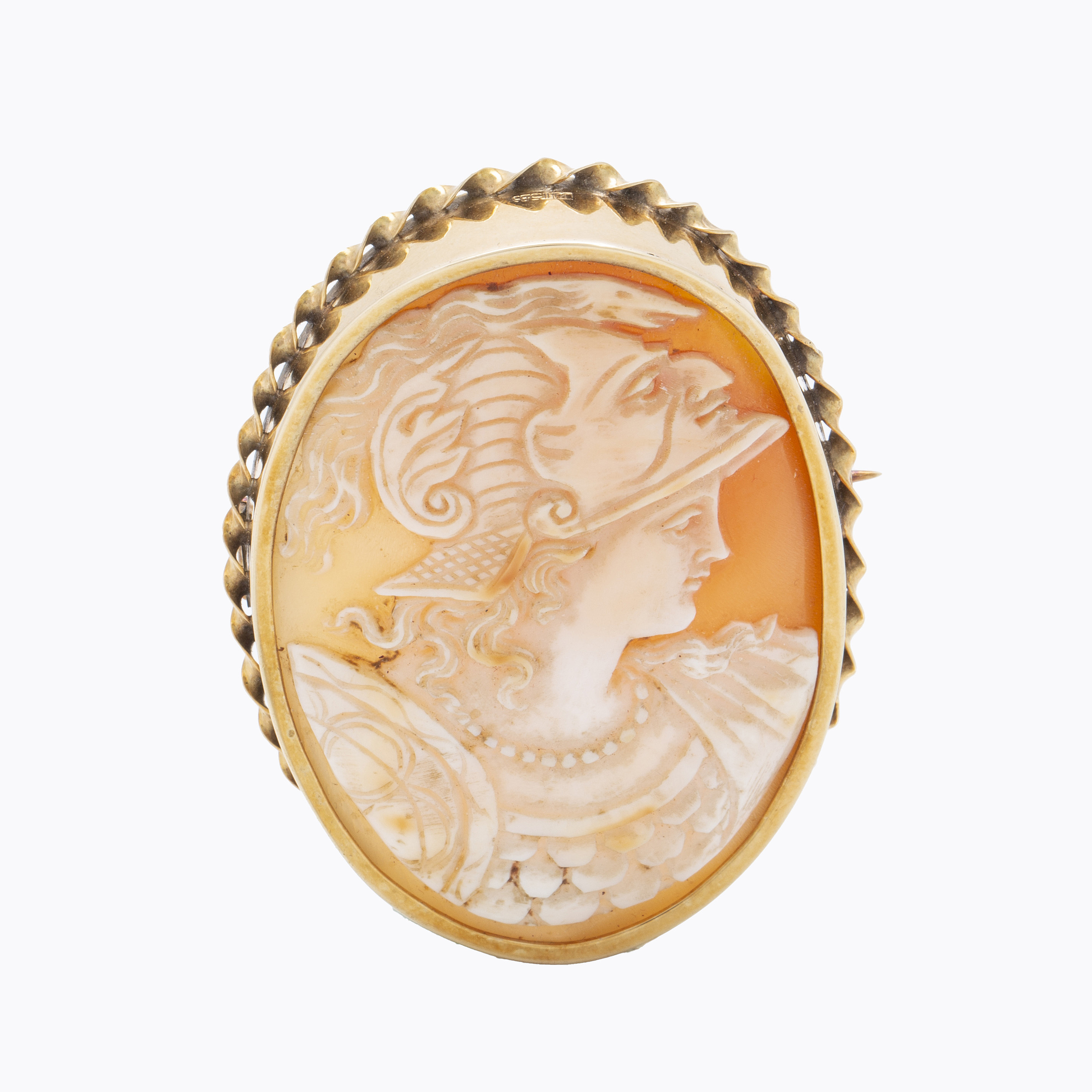 A 14K gold and carved sea shell cameo. - Bukowskis
