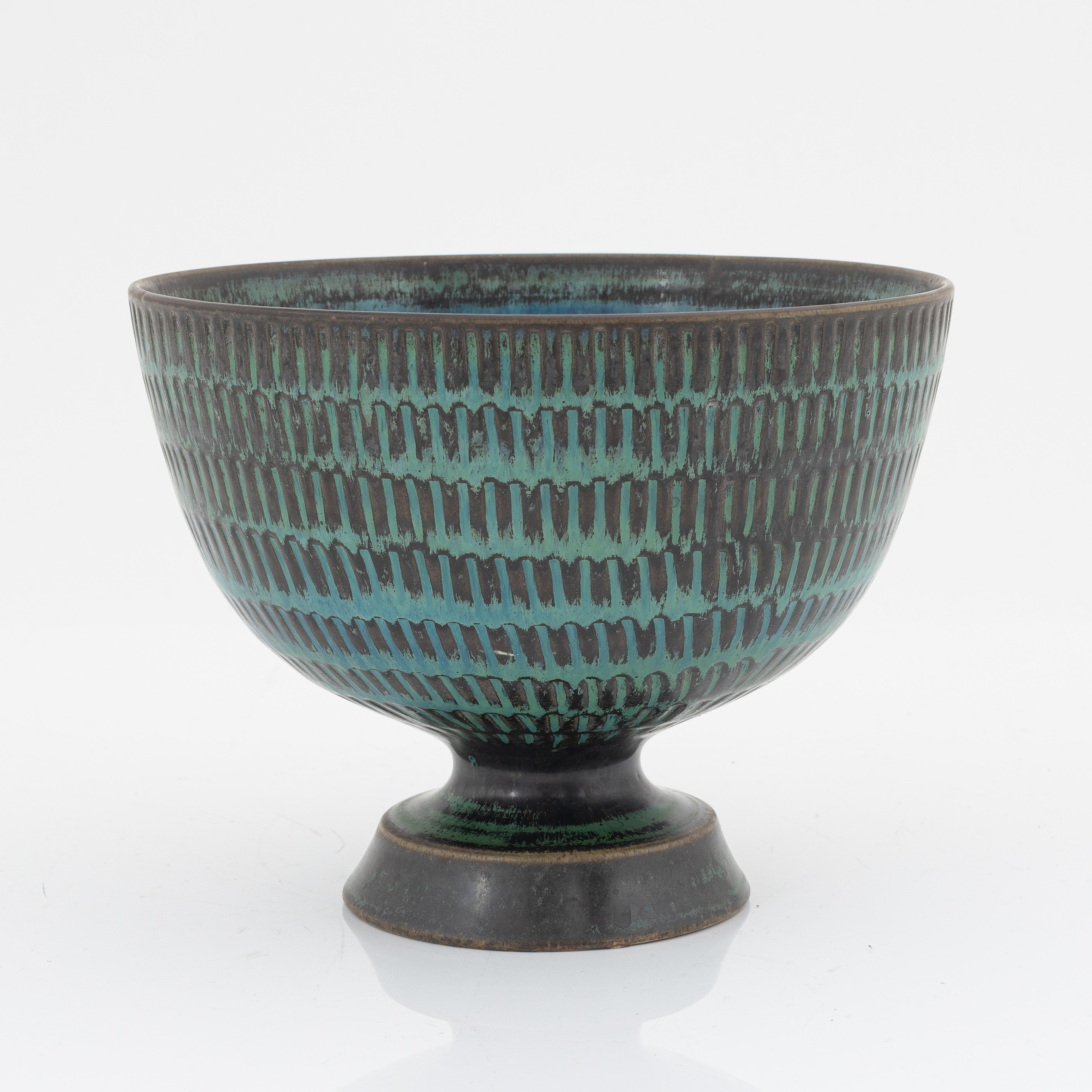 Stig Lindberg, skål på fot, stengods, Gustavsberg studio. - Bukowskis