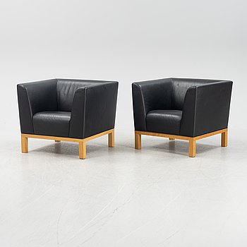 Johannes Foersom och Peter Hiort-Lorenzen, a pair of 'EJ40' armchairs ...