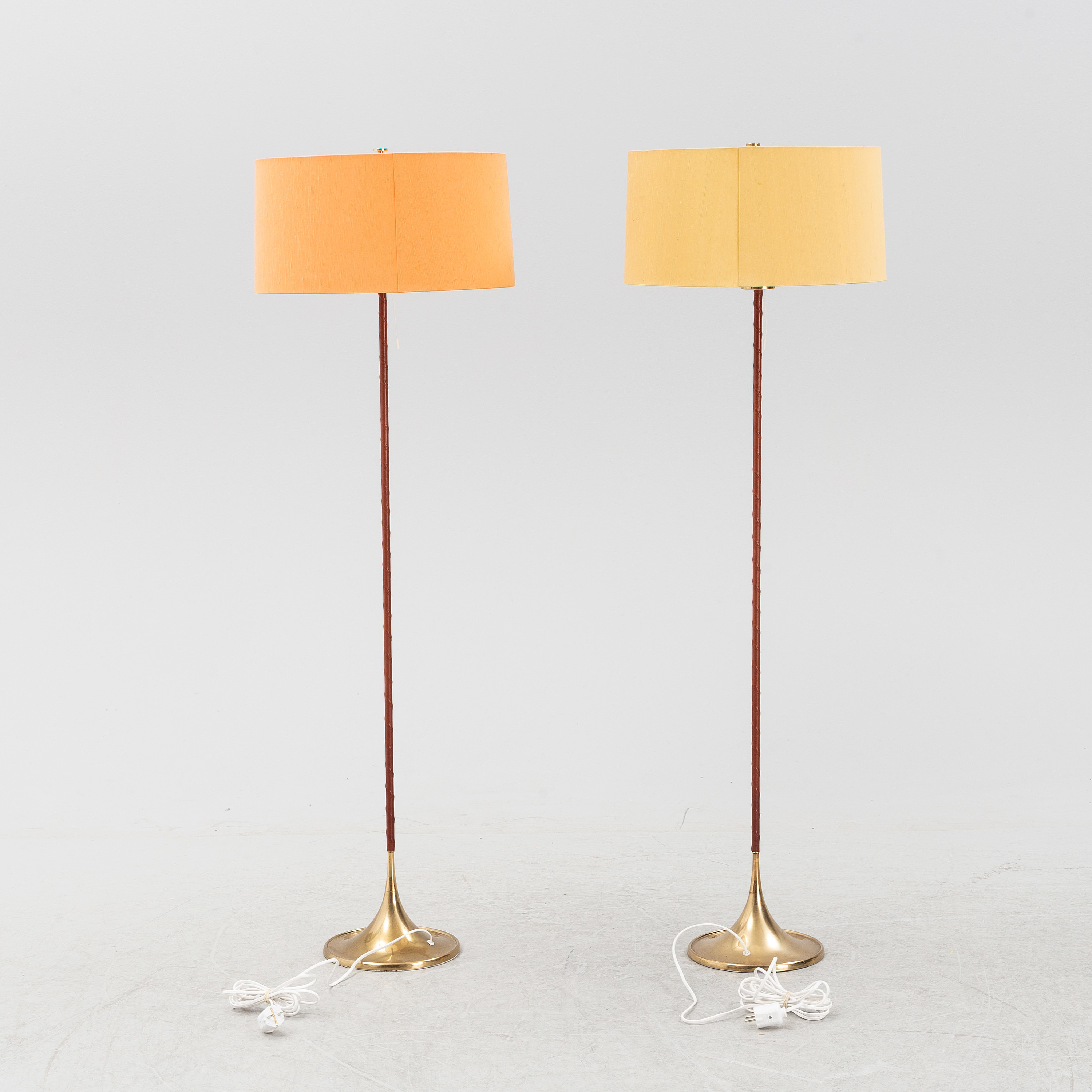 Alf Svensson & Yngve Sandström, golvlampor, ett par, modell G-024 ...