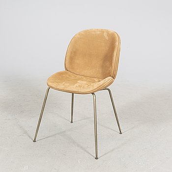 Gamfratesi, stol "Beetle", för Gubi samtida. - Bukowskis