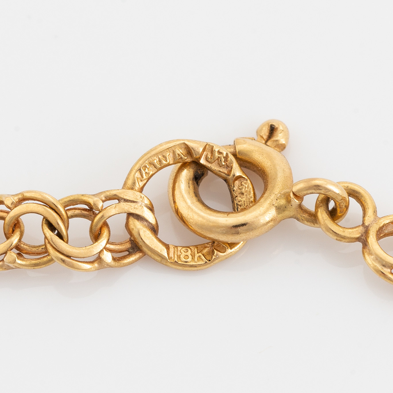 18K gold necklace. - Bukowskis