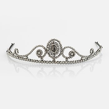 Steel tiara. - Bukowskis