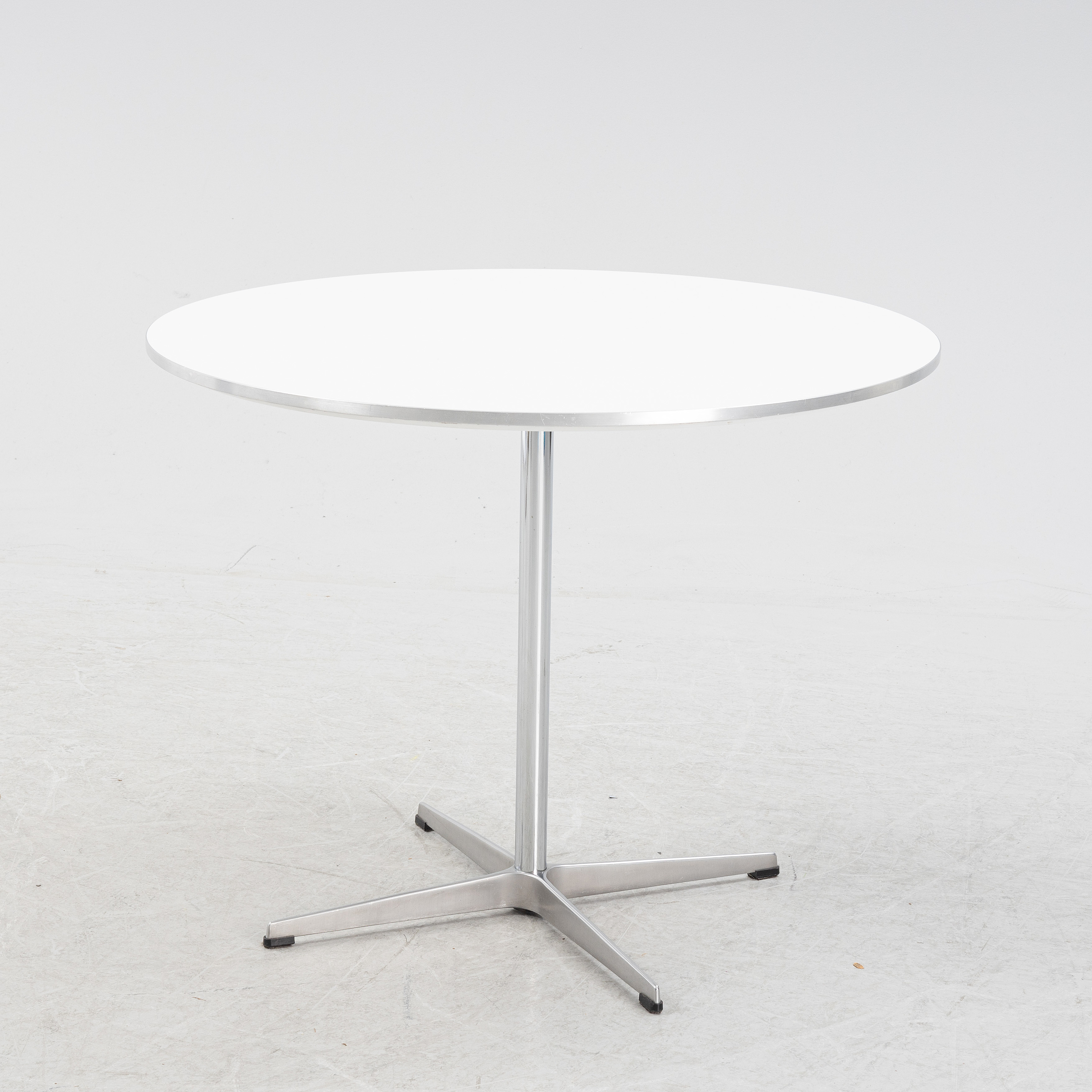 Bruno Mathsson & Piet Hein, bord, "Supercirkel", Fritz Hansen, 1989 ...