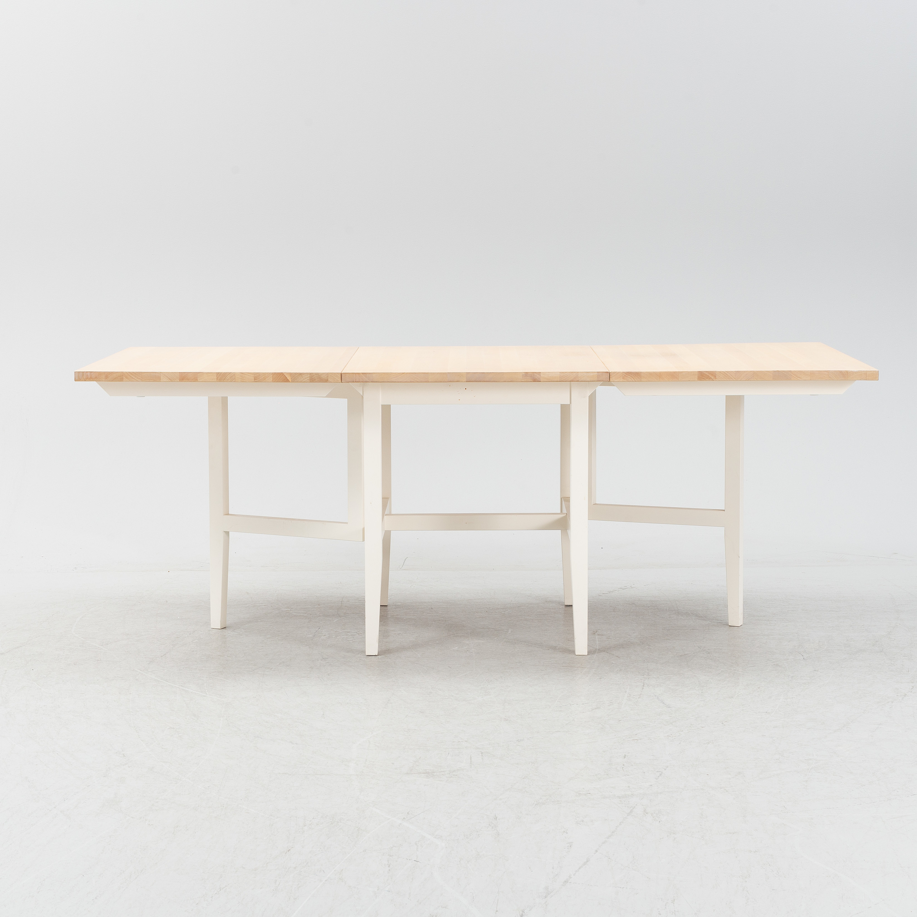 G.A.D (Gute Art & Design), a gate legged table 'Ardre'. - Bukowskis